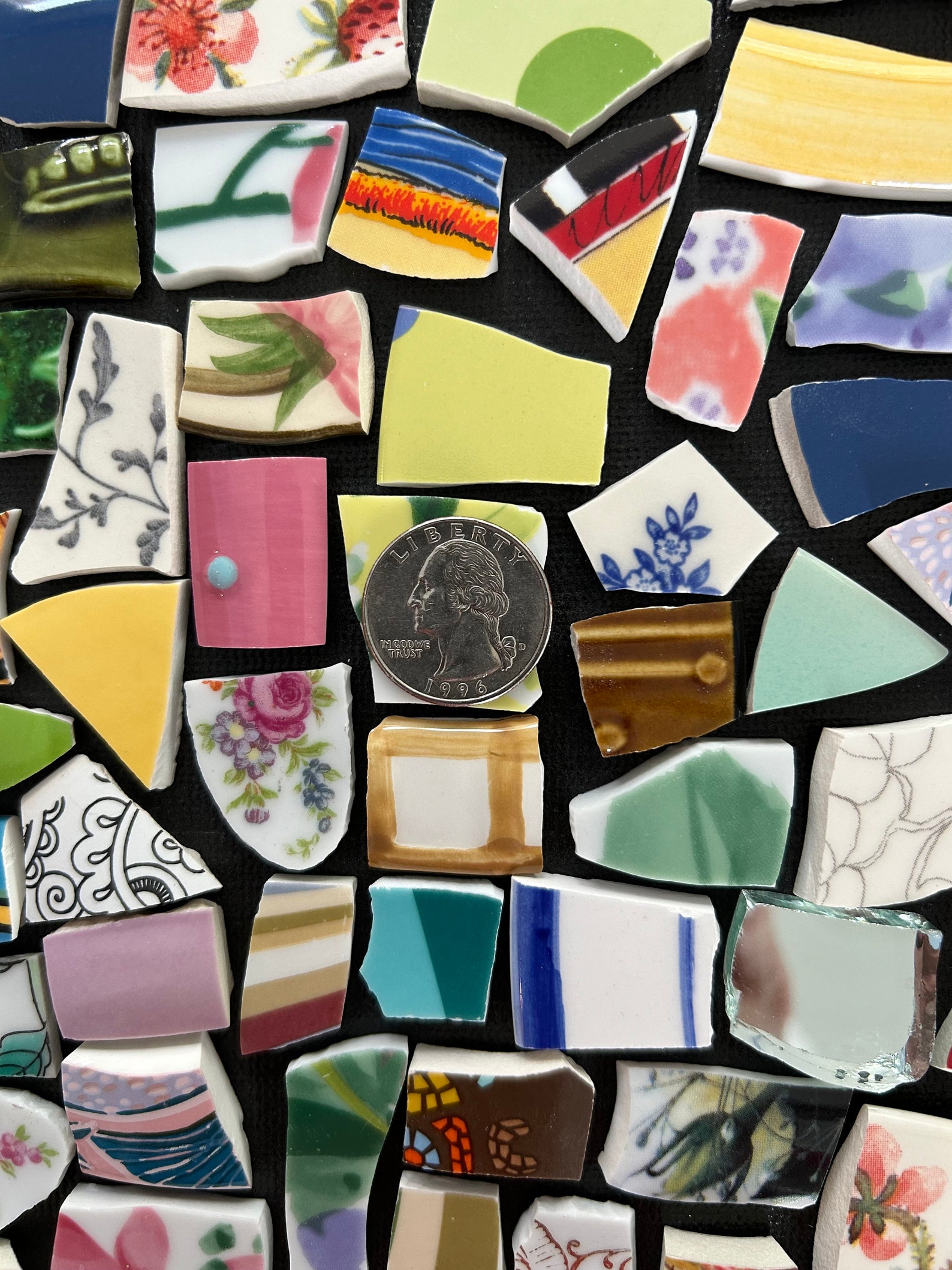 Mosaic Pieces, Broken China Plates, Ceramic Pieces, Mosaic Tiles, China ...