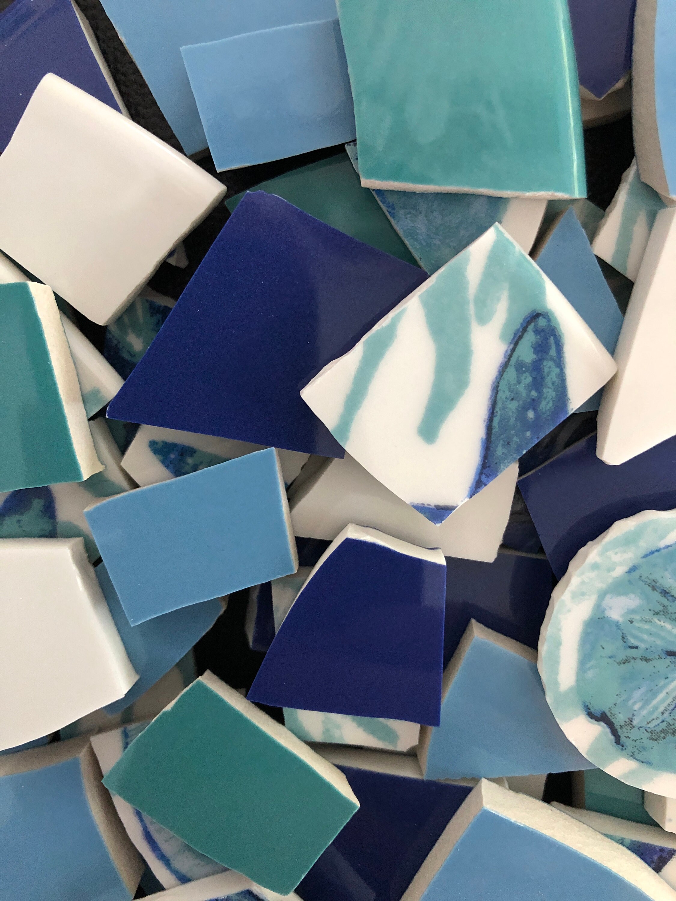 Broken China Pieces, Broken Dishes, Mosaic Pieces, Mosaic Tiles ...