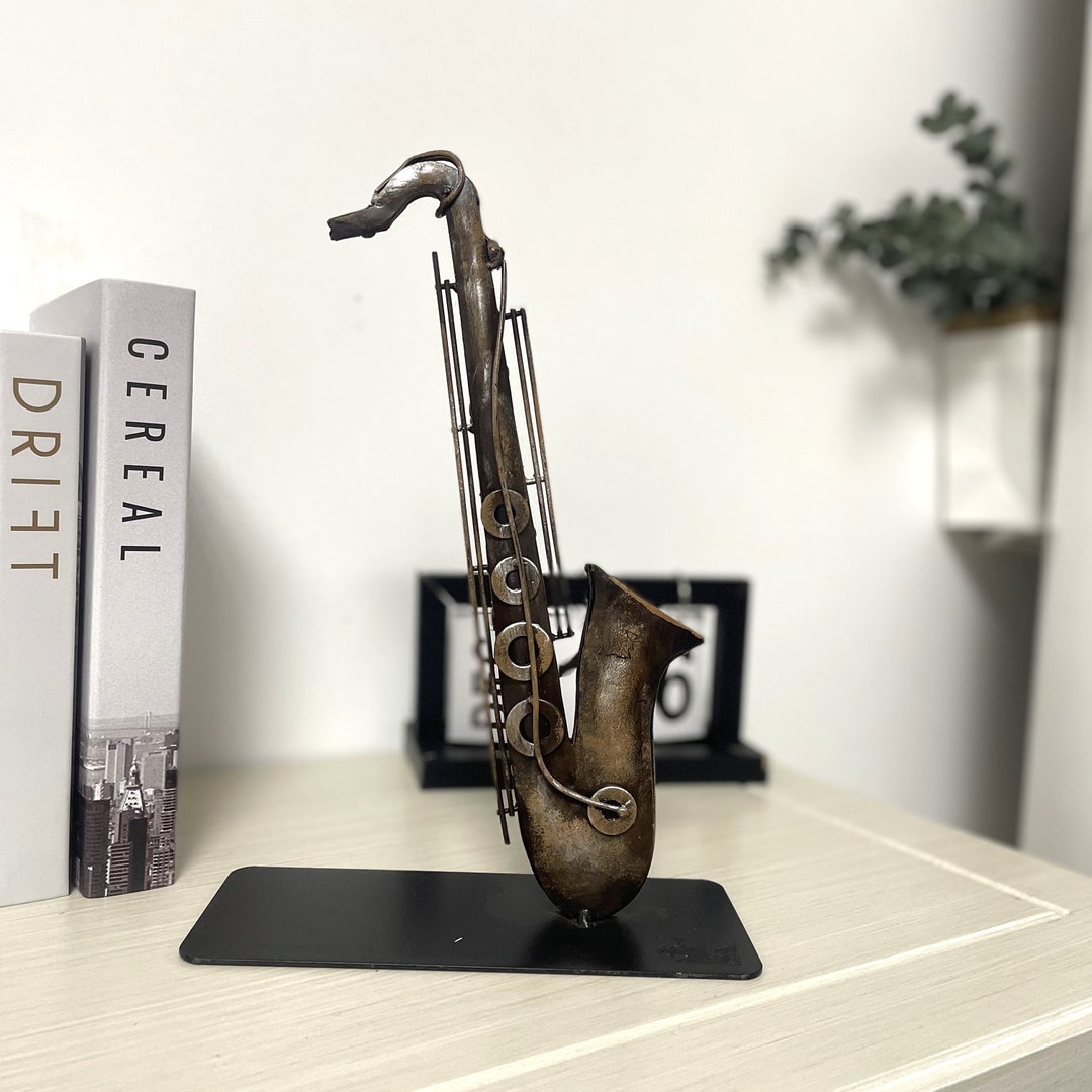 100% Handmade Saxophone Player Metal Sculpture, Scrap Metal Music Art ...