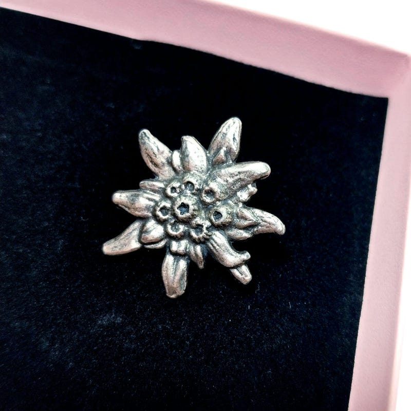 Edelweiss Brooch - Etsy
