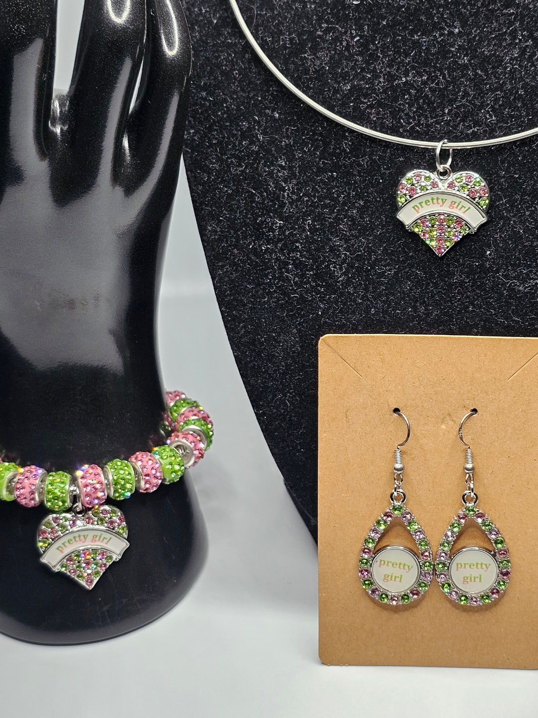 Glamorous AKA Sorority Set: Stand Out With These Stunning Pretty Girl ...