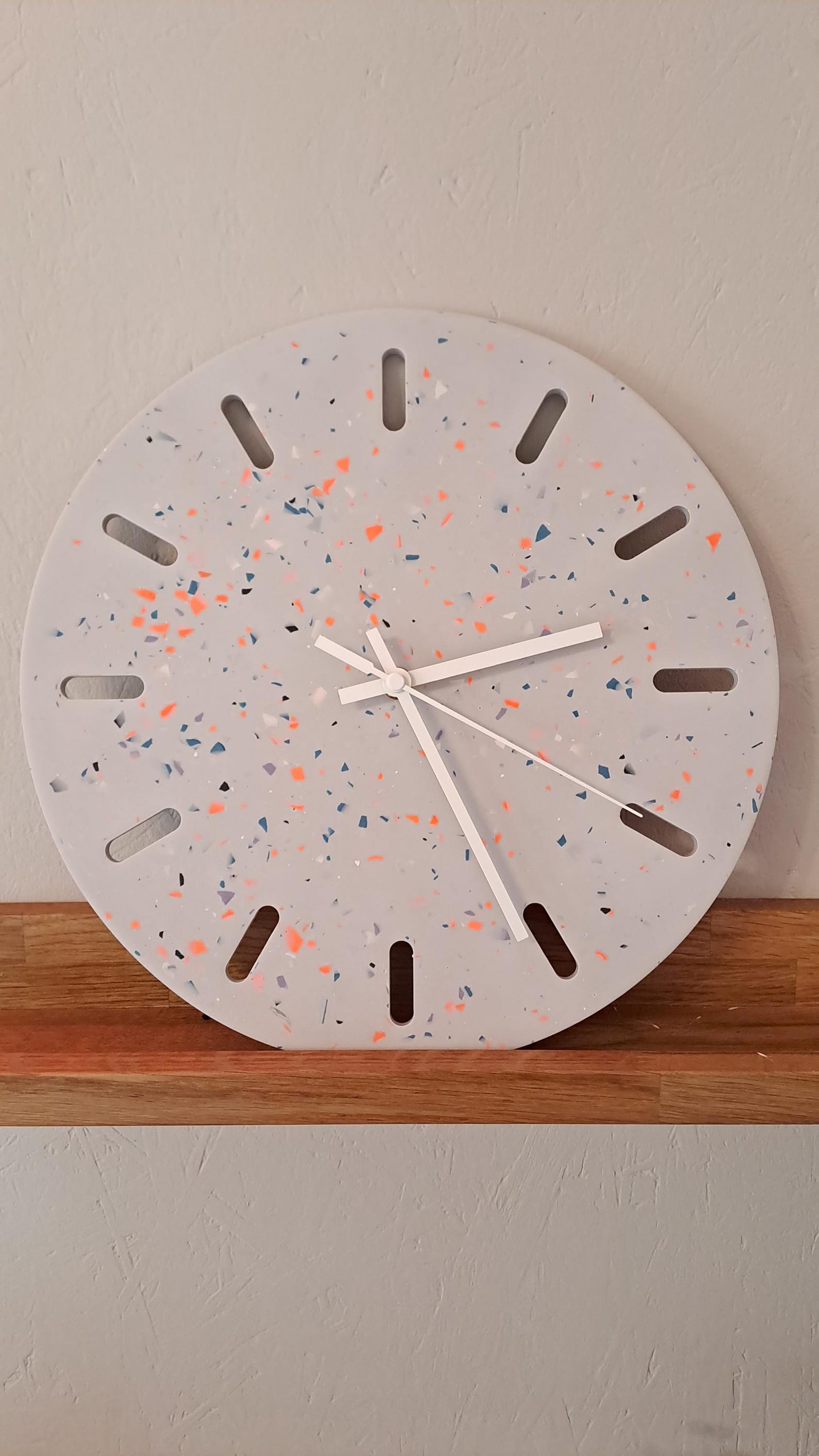 Terrazzo Wall Clock, Jesmonite Clock, Terrazzo Design - Etsy UK