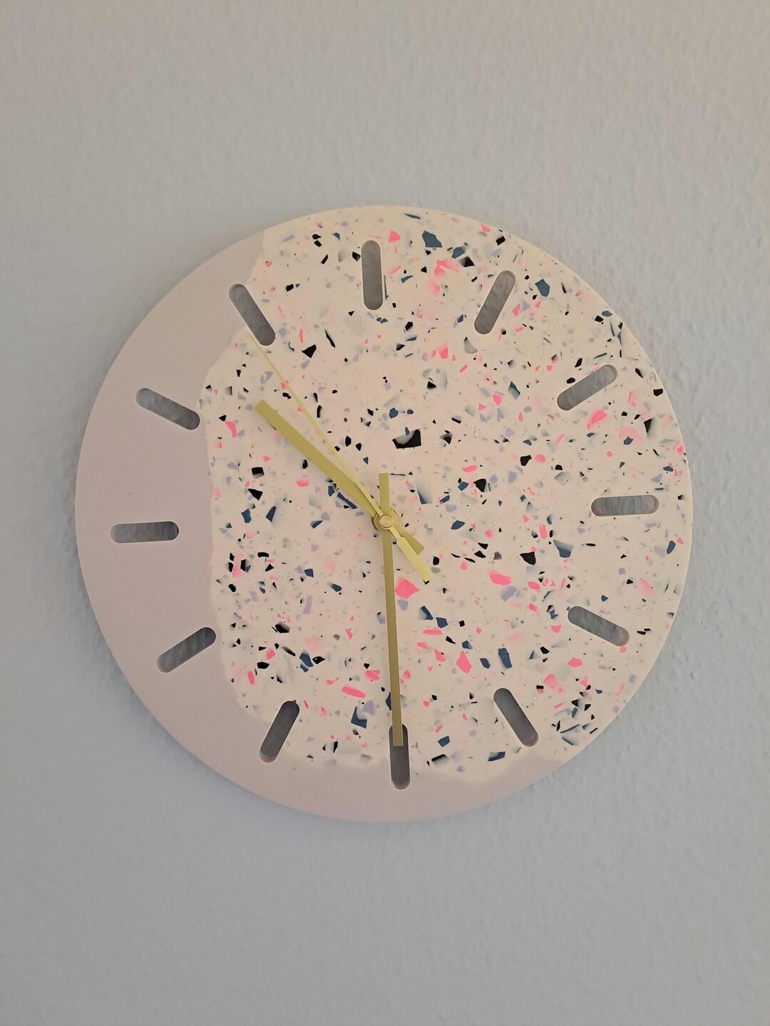 Terrazzo Wall Clock Silent Jesmonite 30 Cm - Etsy