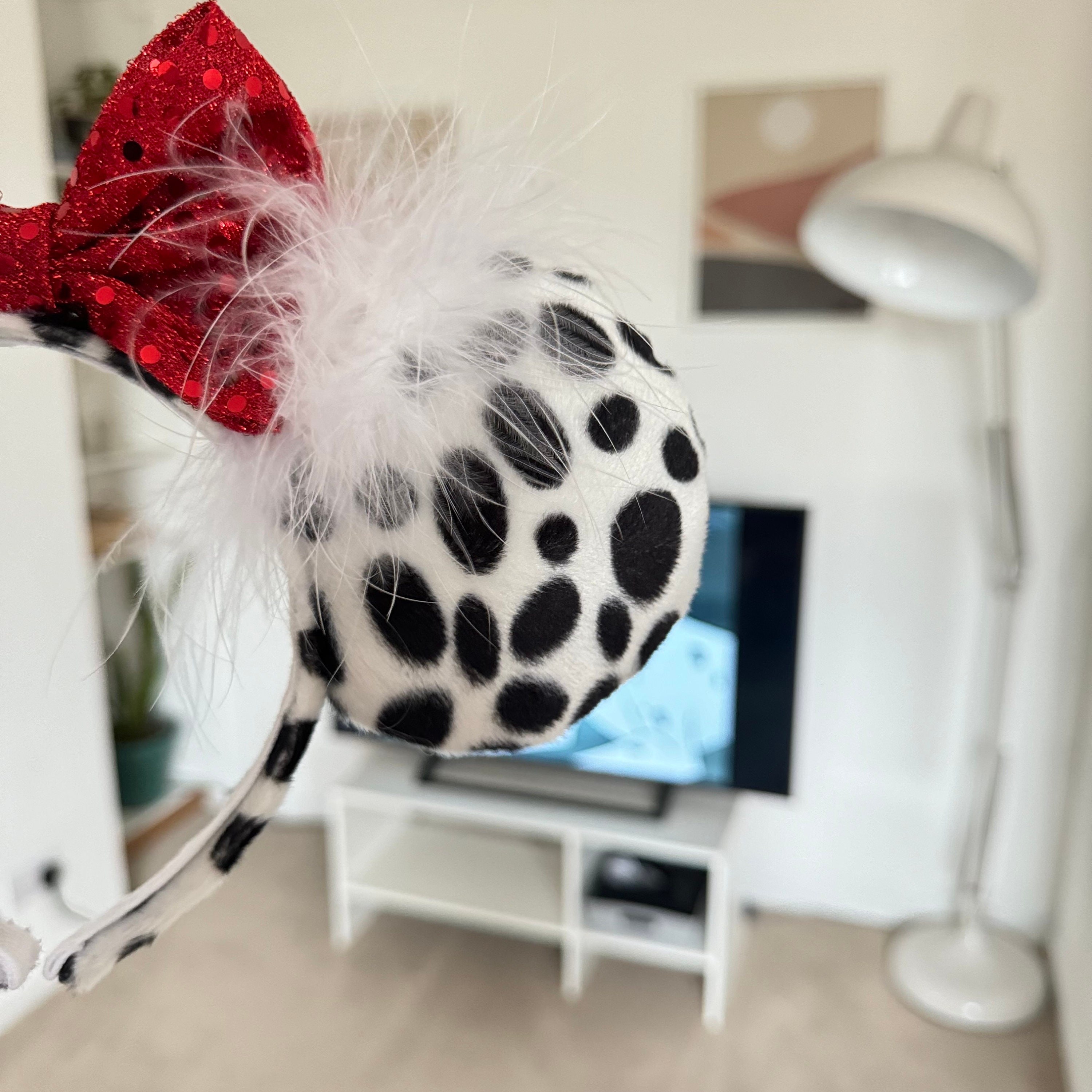 Cruella Deville 101 Dalmatians Inspired Magic Disney Mickey/minnie Ears ...