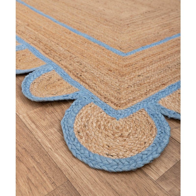 Hand Woven Scalloped Jute Light Sky Blue Border With Natural Jute Rugs ...