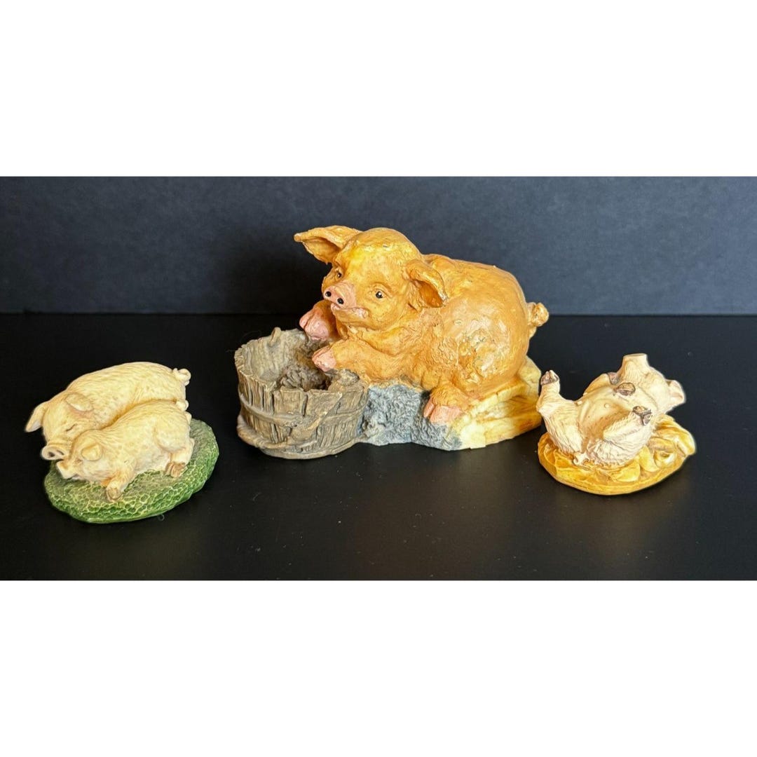 Adorable Pig Figurine Set of 3 Farmhouse Style Resin Decor Featuring ...