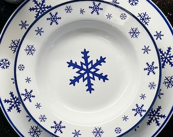 snowflake party tableware