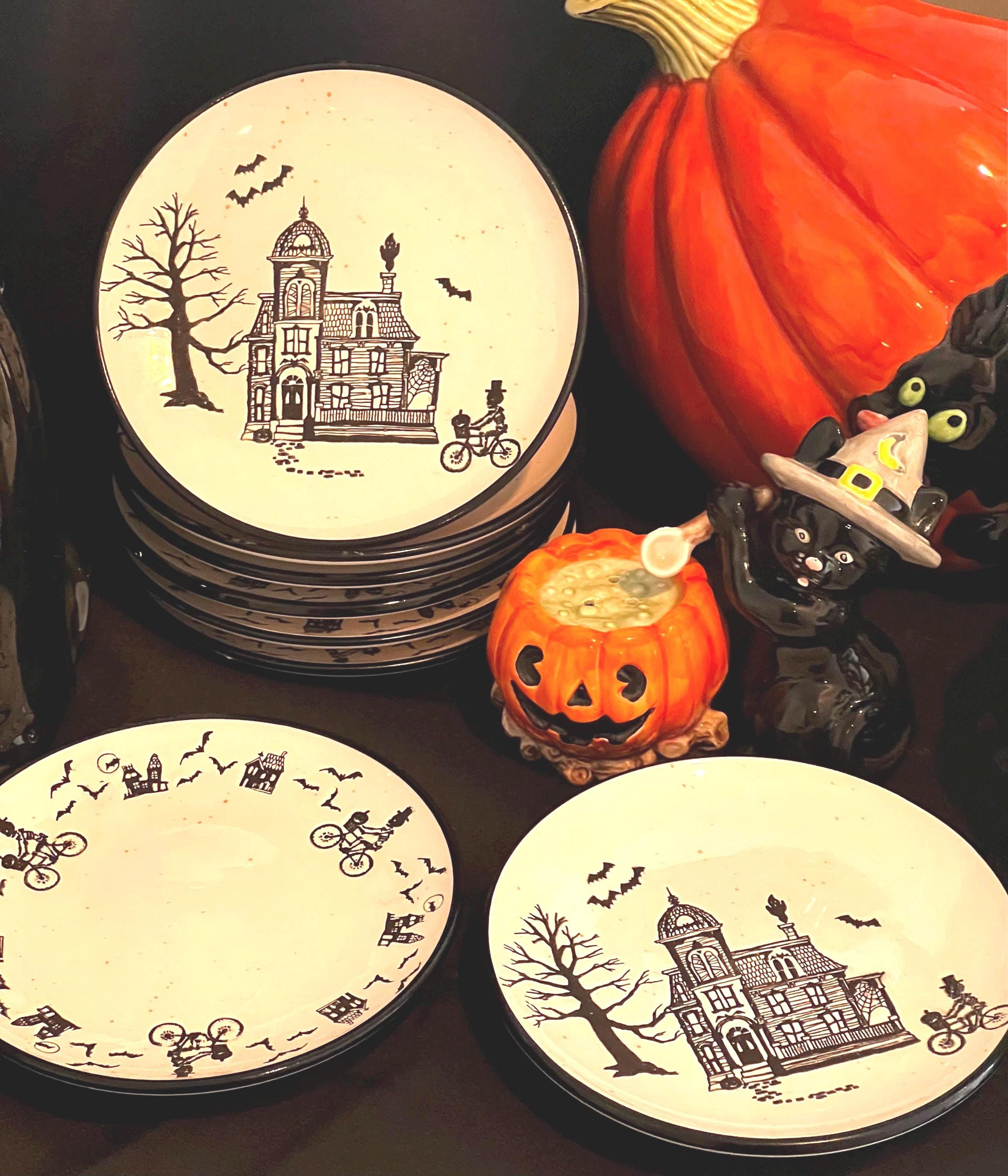 Cobwebs & Cauldrons Haunted House Appetizer Plates - Etsy