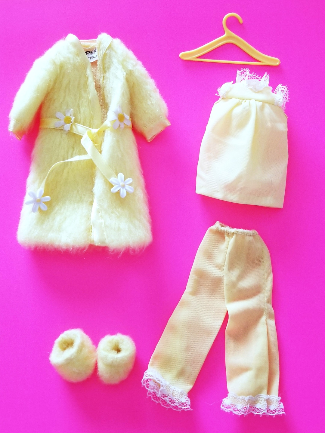 Vintage Skipper #1749 Lemon Fluff #1970 - Etsy