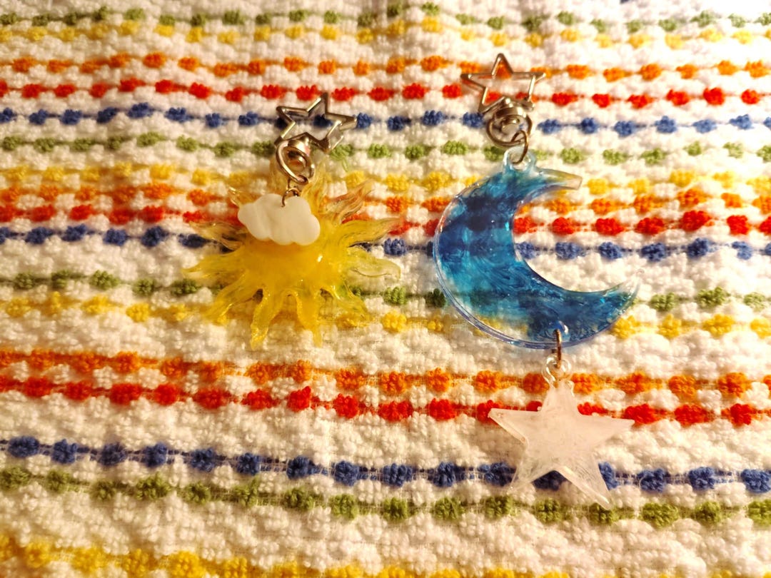 Sun and Moon Keychains - Etsy