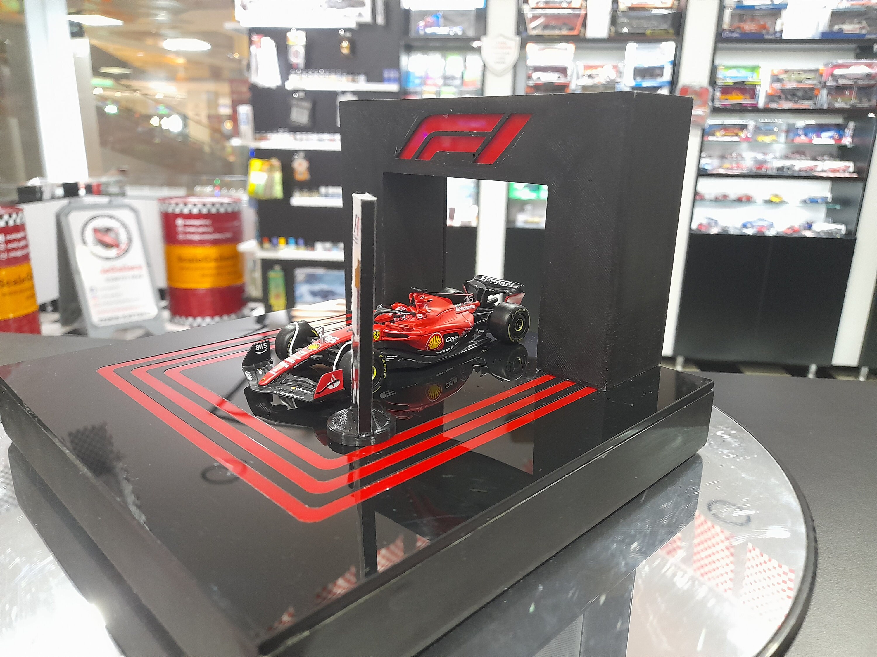 F1 Diorama Stand With Red Night Lights, Formula1 Scale Gift for Night ...