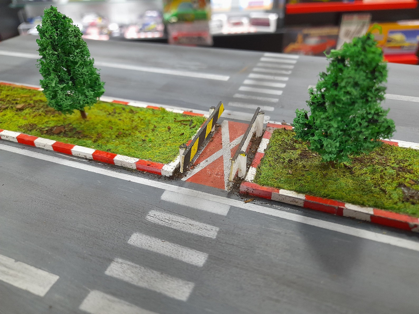 1:64 Scale Road Diorama With Led Lighting for Hotwheels Matchbox Minigt ...