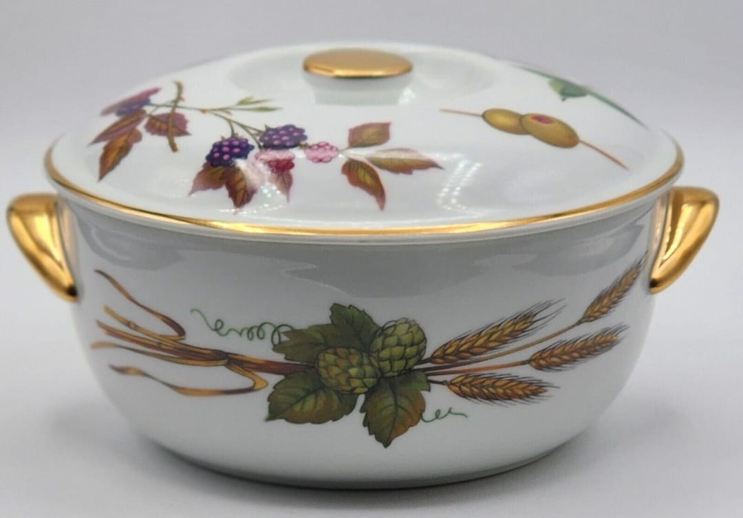Royal Worcester Evesham Gold 1 Quart Round Porcelain Covered Casserole ...
