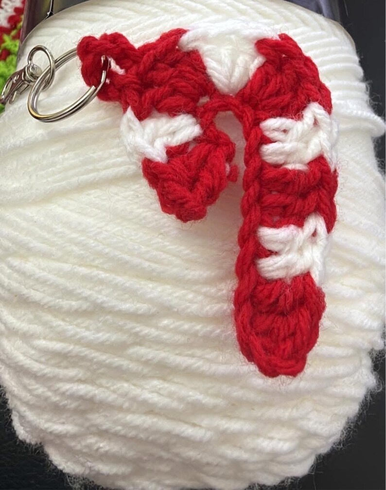 Candy Cane Keychain - Etsy