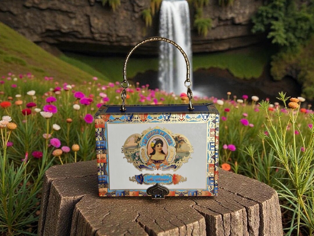 Purse Handmade From a La Aroma De Cuba Mi Amor Robusto Cigar Box. Blue ...
