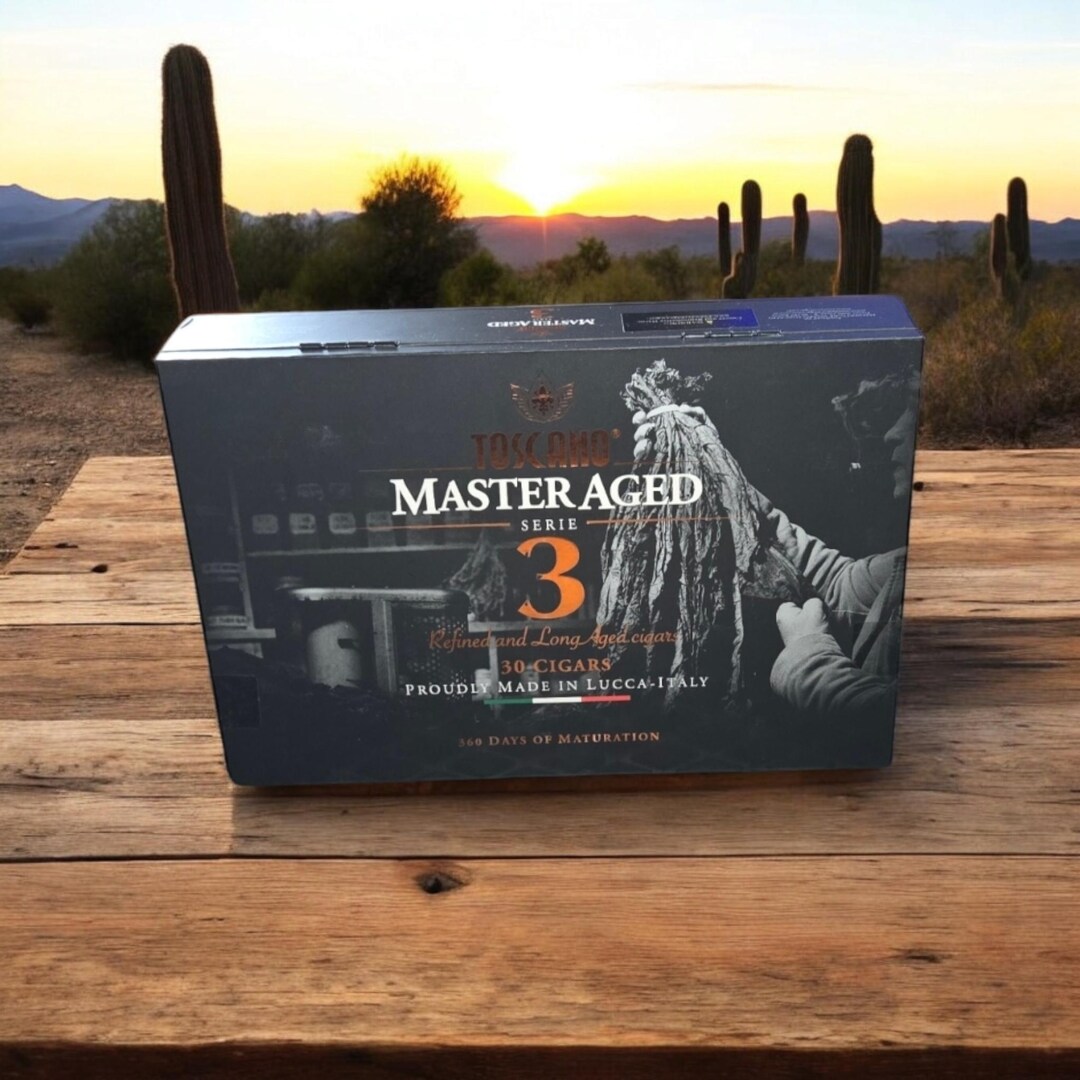 Empty Tuscano Cigar Box: Master Aged Serie 3. Velvet Lining Available ...