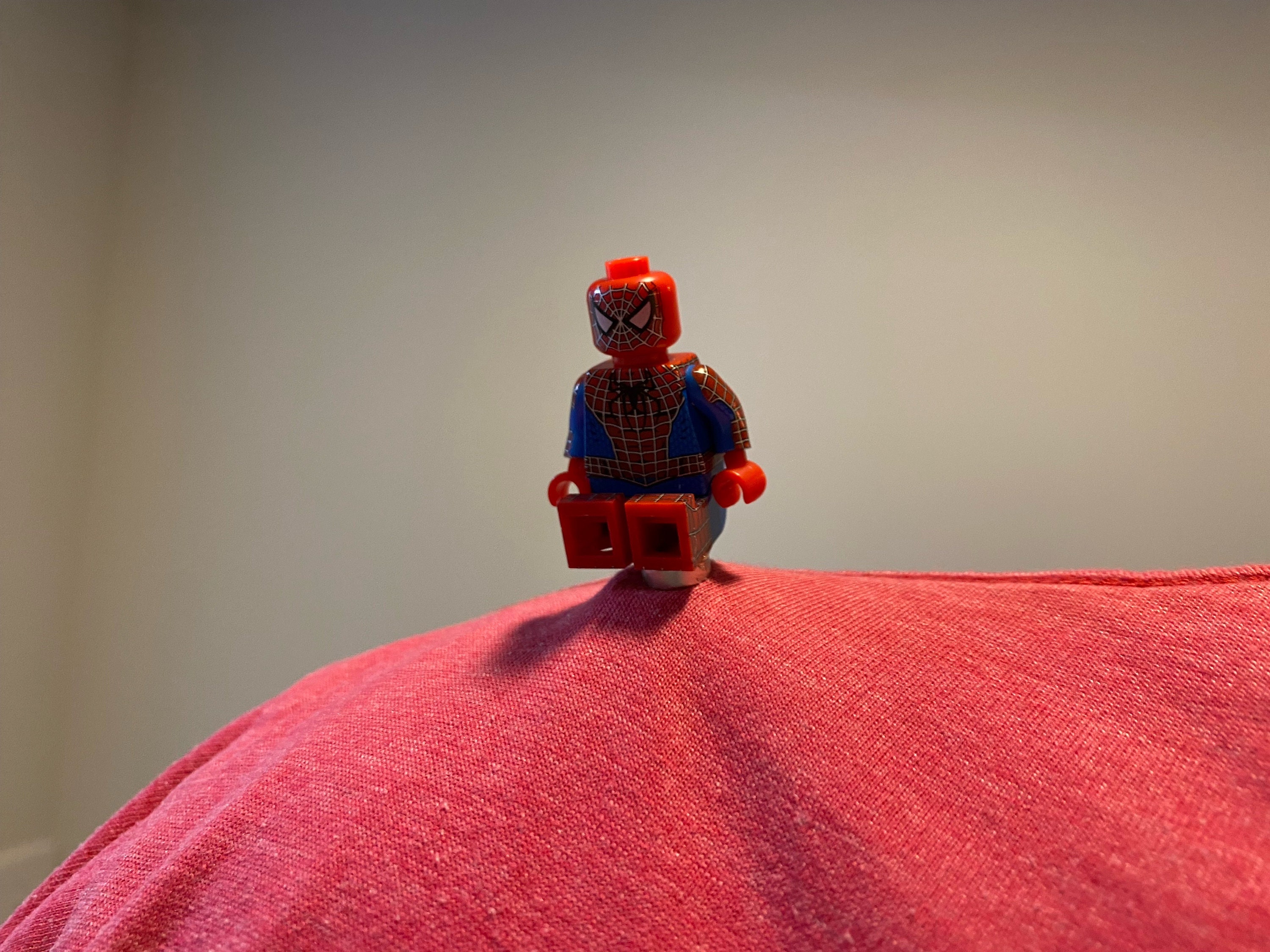 Marvel Block Spider-man Tobey Maguire Magnet Figure Pin for Shirts ...