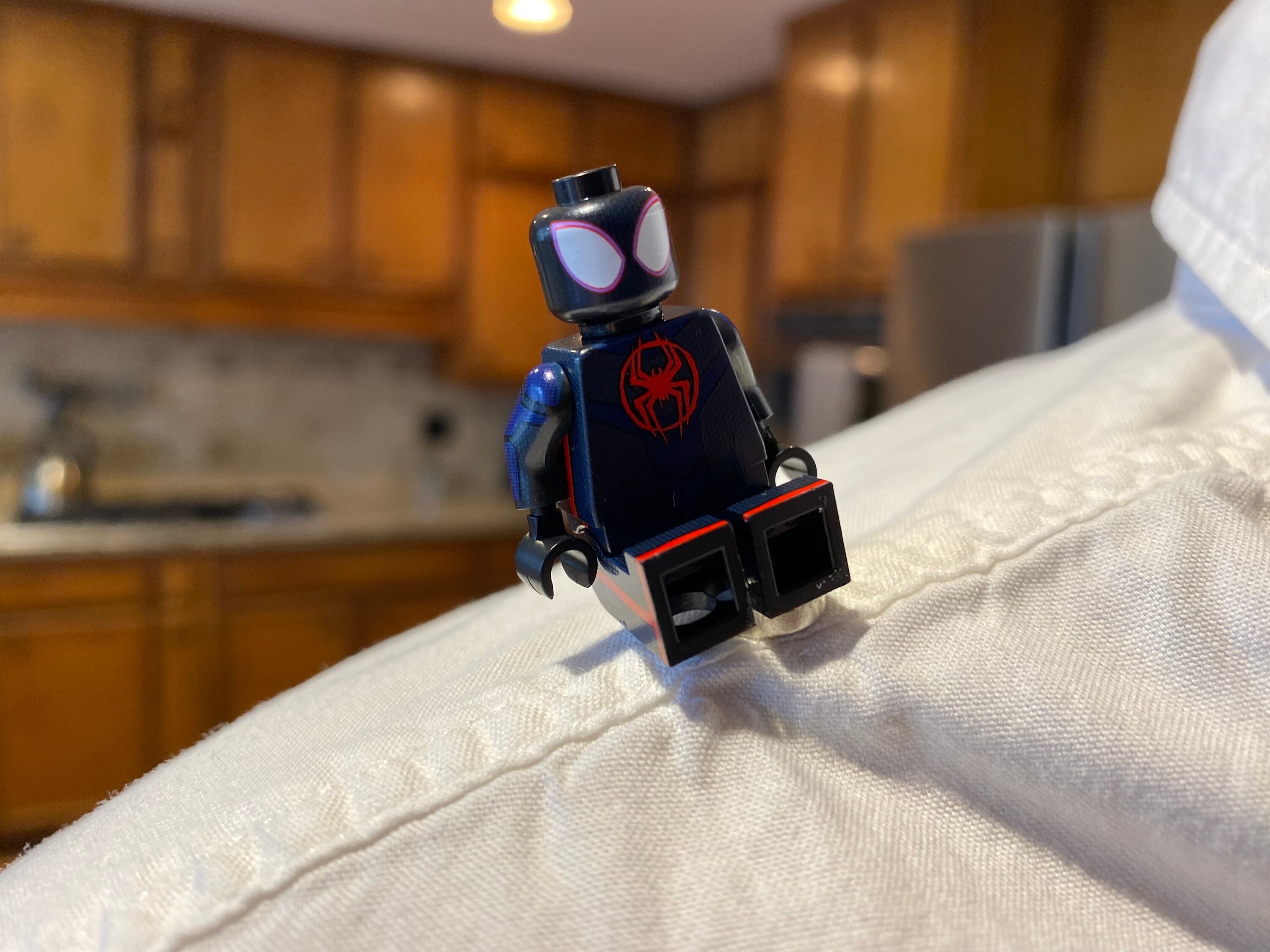 Marvel Block Spider-man Magnet Figure Pin, for Shirts, Vests and ...