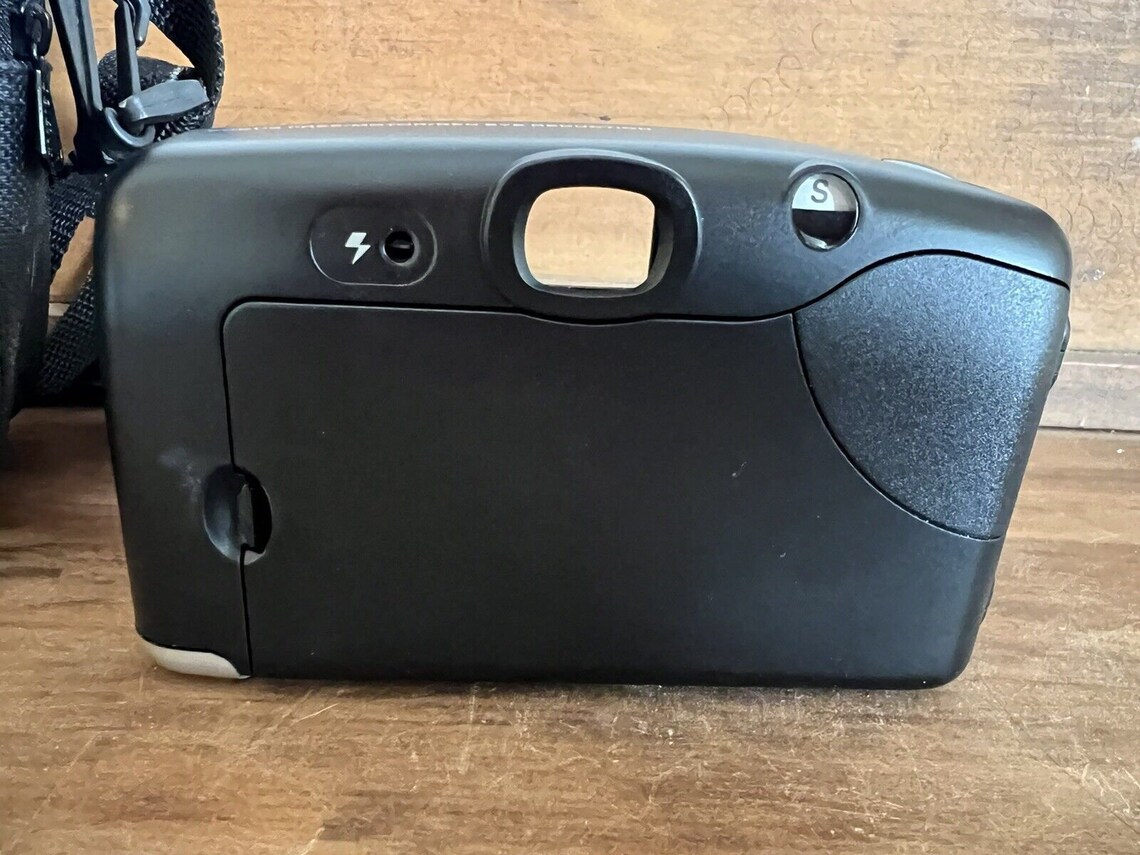 Vintage POLAROID 200 BF 35mm Camera Tested Works Peerfectly - Etsy