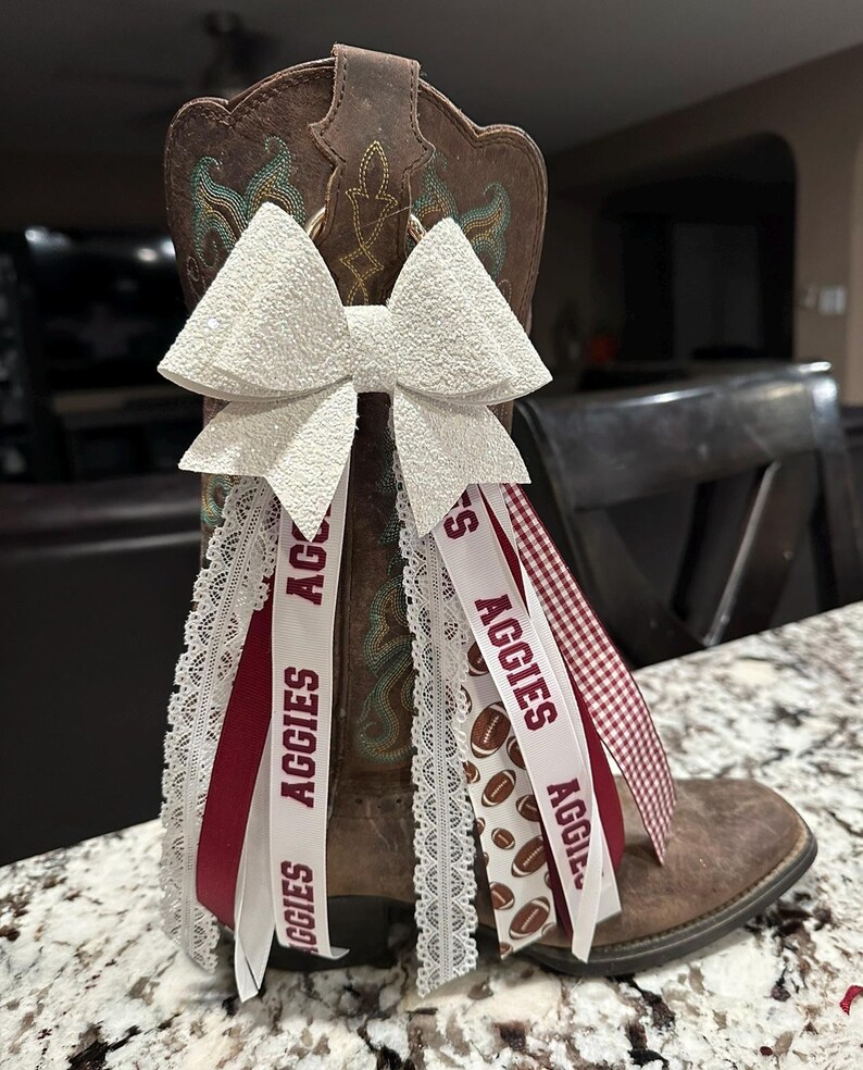 Texas College Football Boot Bows, Texas University Tote Charms, County ...