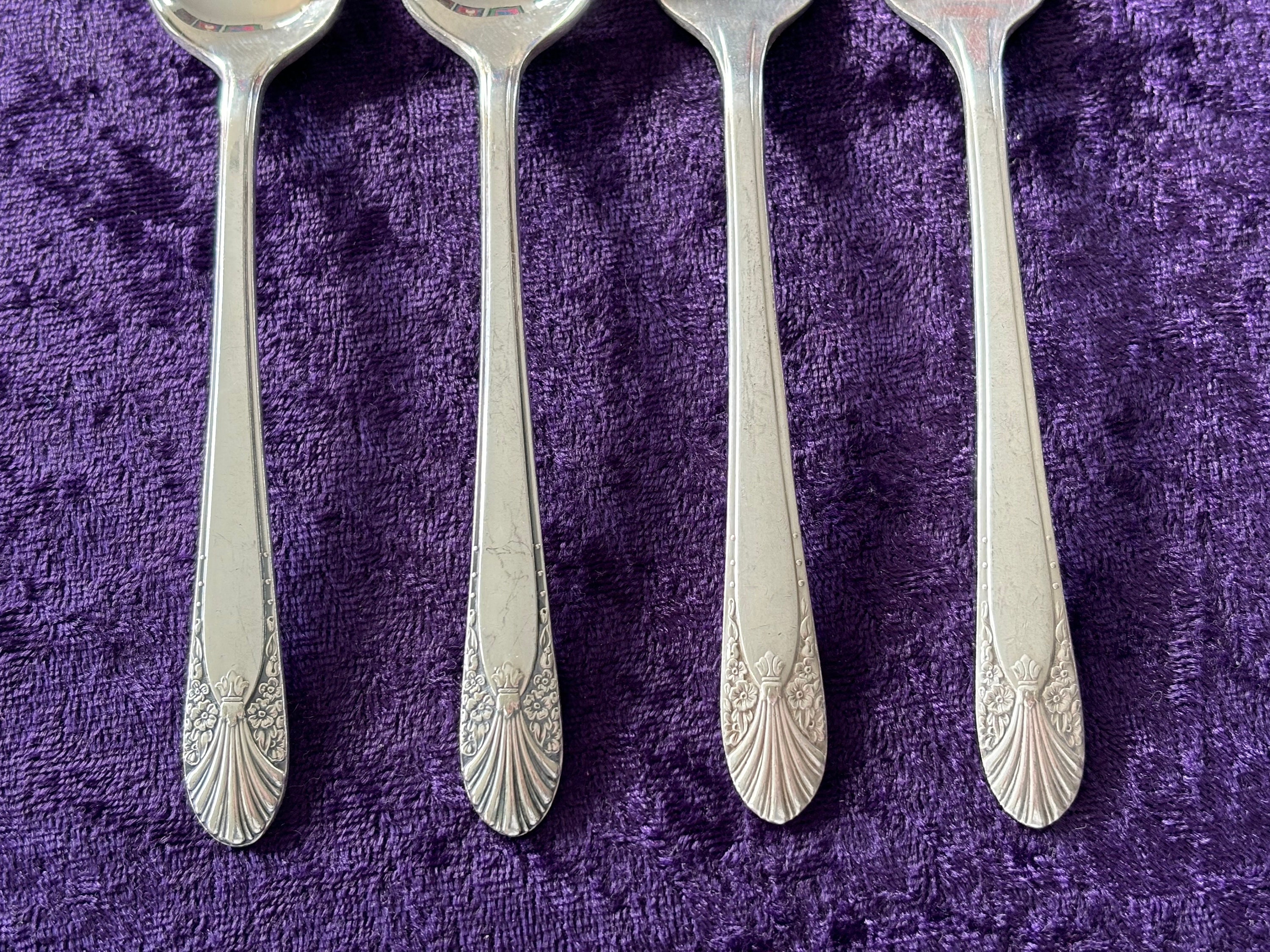 RADIANCE by Crown Silverplate 1939 Art Deco Vintage Pattern 2 Teaspoons ...