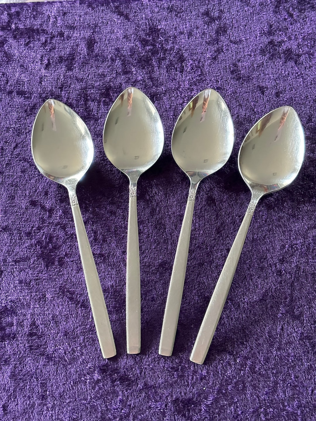 MELISSA by Oneida Ltd Stainless Vintage Flatware - 4 Oval Soup Spoons ...