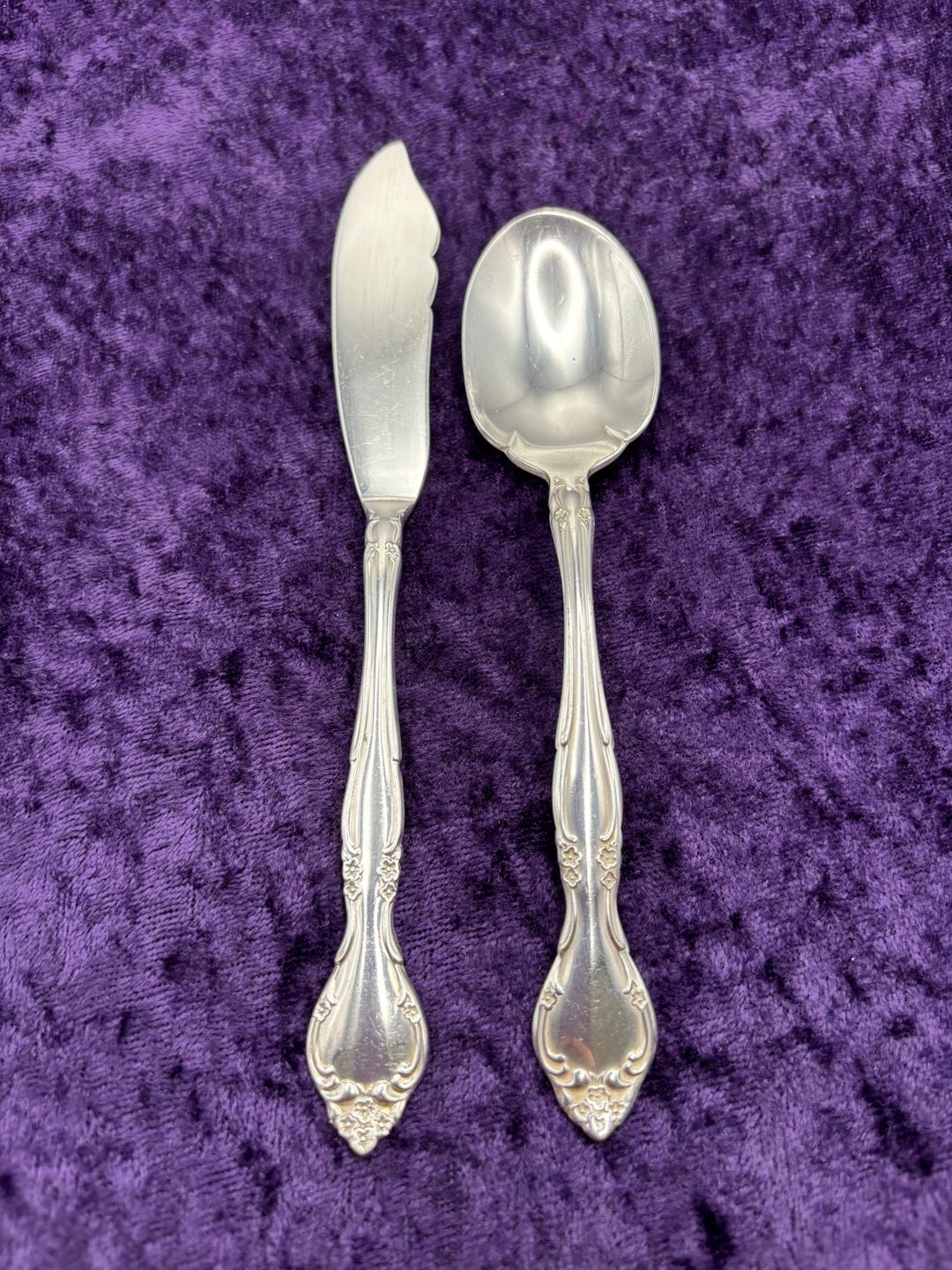 Vintage Oneida Silverplate Spoon and Butter Knife: Affection Floral ...