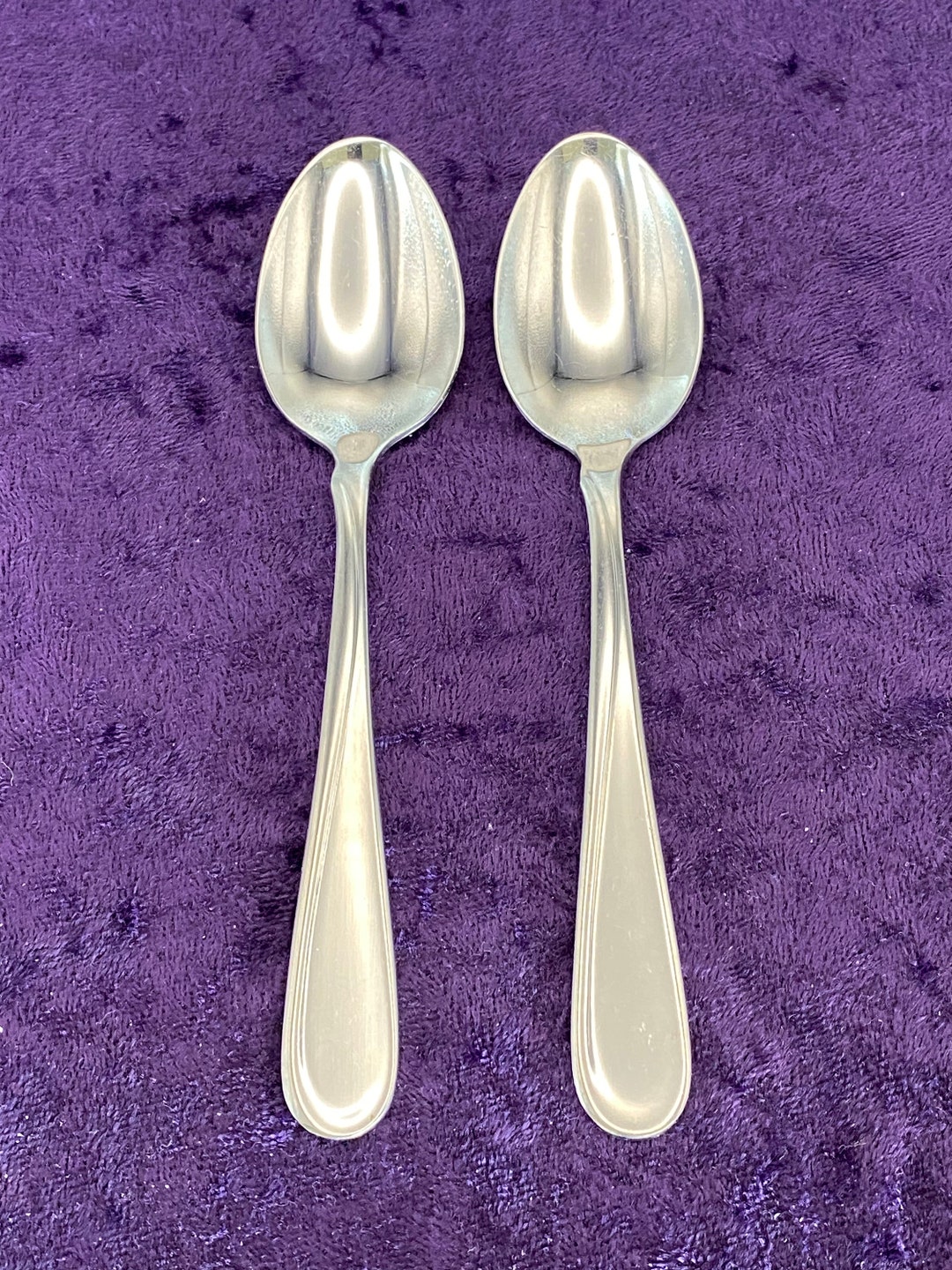 FLIGHT II Oneida Stainless Vintage Flatware - 2 Teaspoons - Etsy