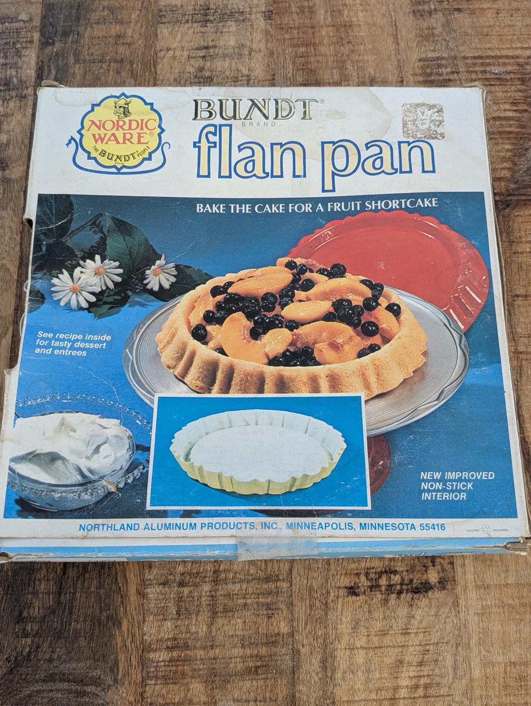 Vintage Nordic Ware Bundt Flan Pan Non-stick Farmhouse Kitchen // White ...