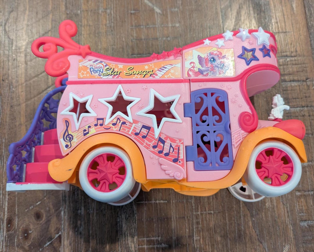 My Little Pony Ponyville ~ Starsongs Stageshow Bus & Two Ponies // MLP ...