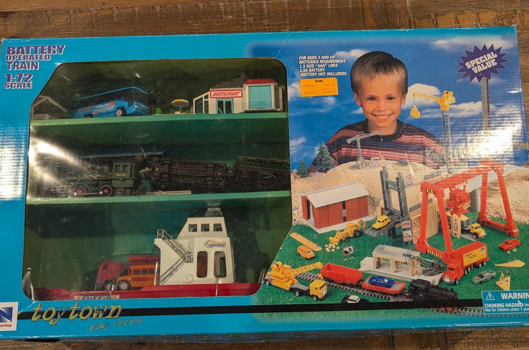 Vintage Newray Toy Town Train and Boat Play Set // 1:72 Model Train Set ...
