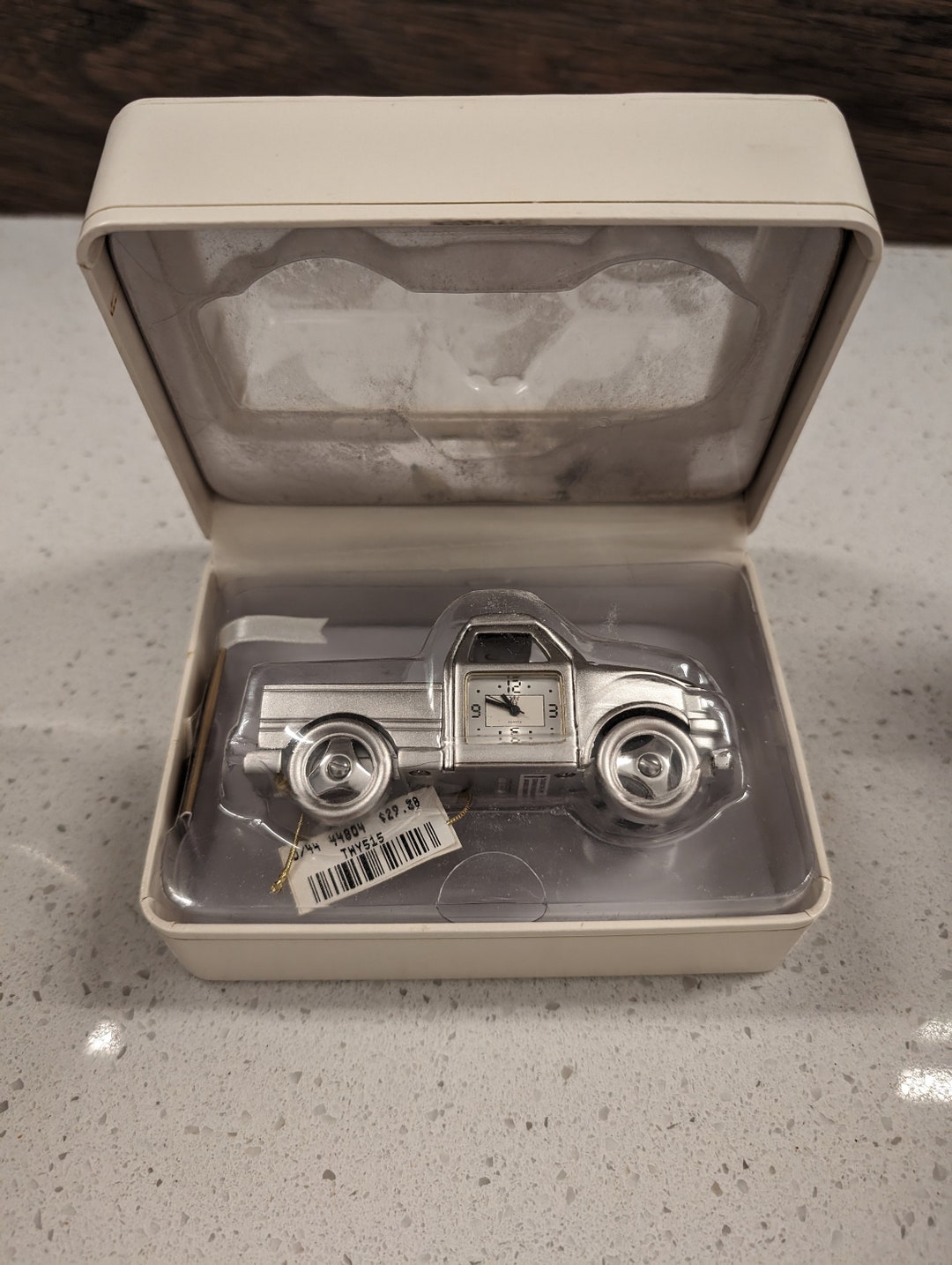 Silver Toned Pickup Truck Desk Clock // Waterbury Co. Timex // Heavy ...