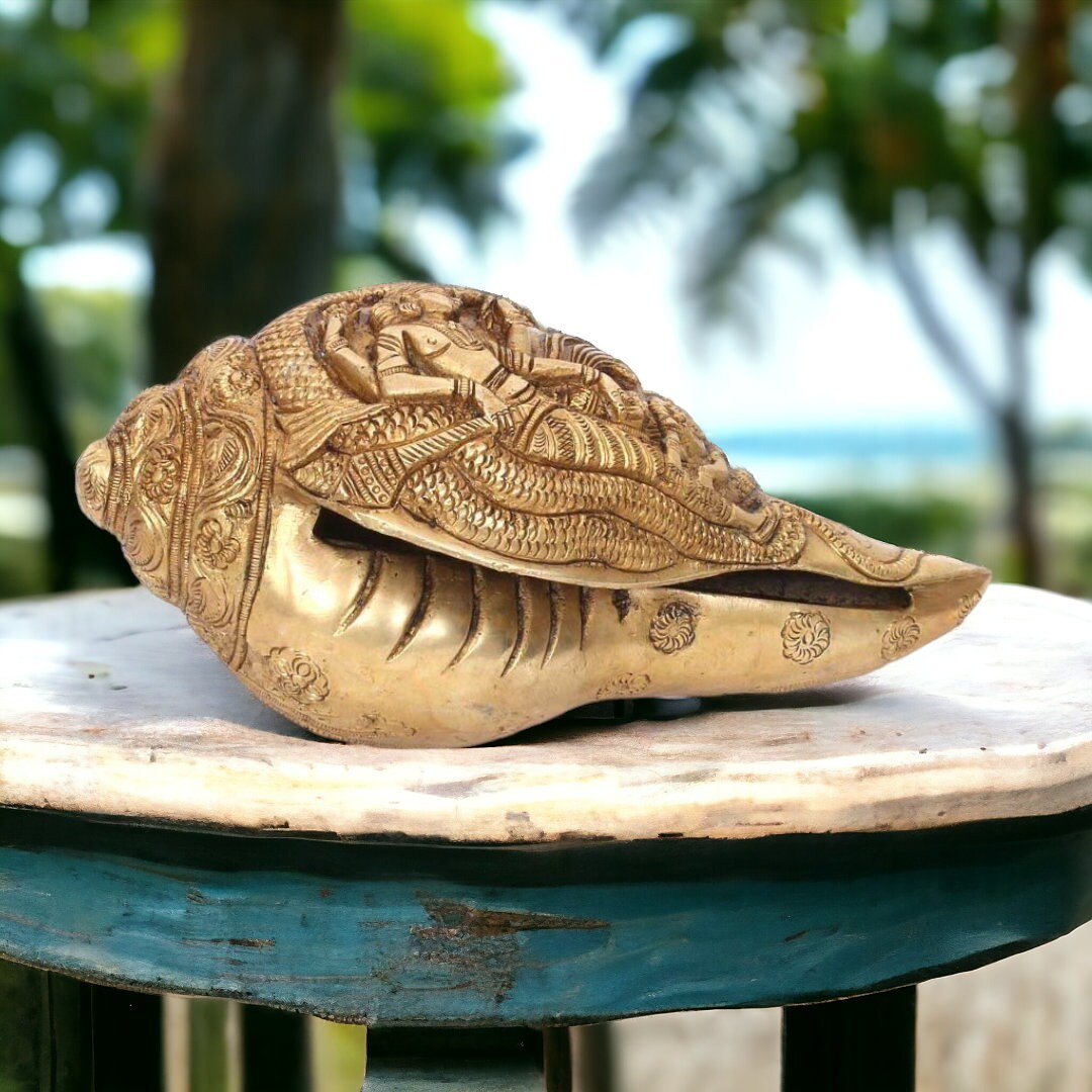 Exquisite Brass Vishnu Lakshmi Shank/conch/shell, Brass Showpiece ...