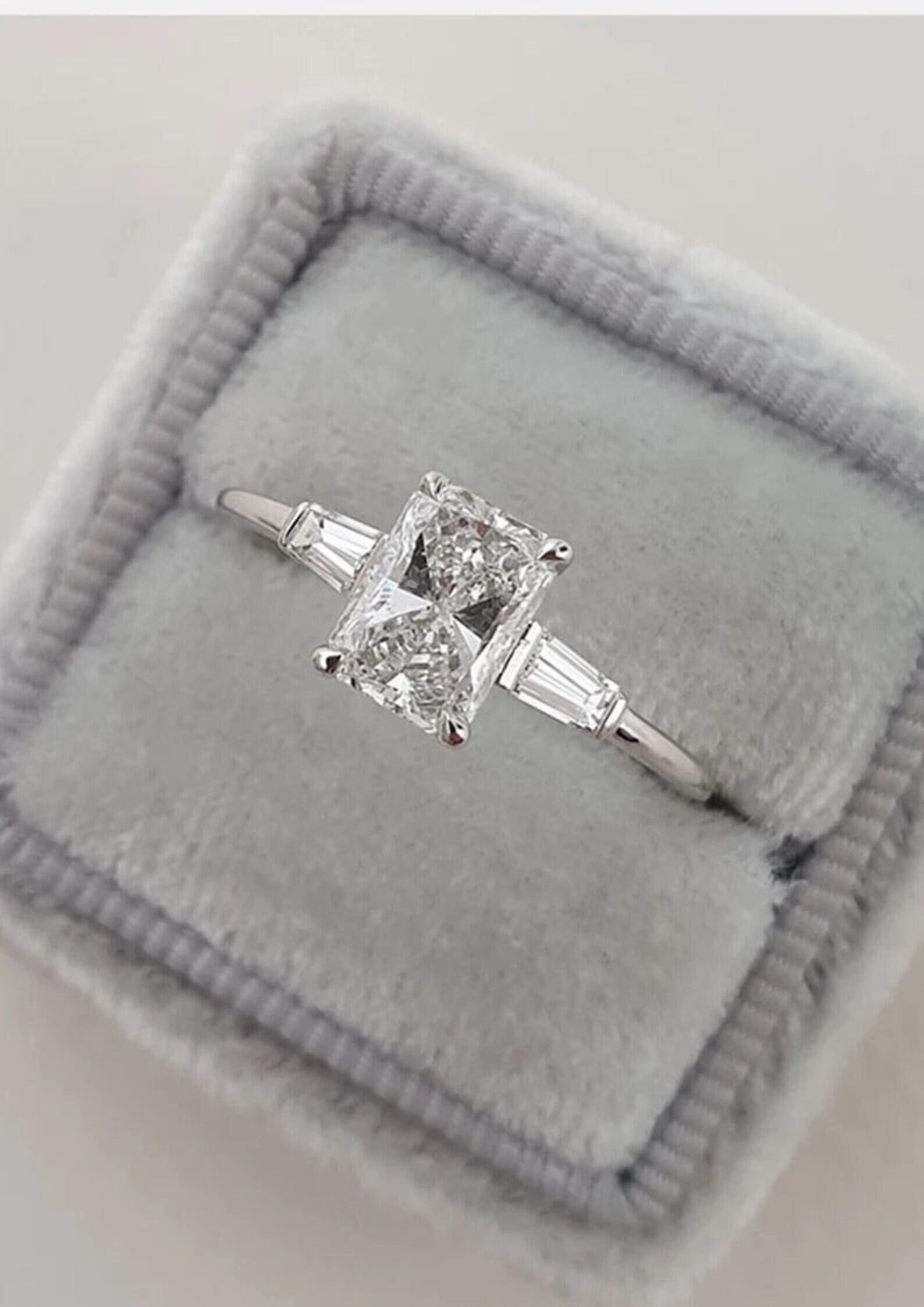 2.5 CT Radiant Cut Moissanite Engagement Ring, Tapper Baguette Side ...