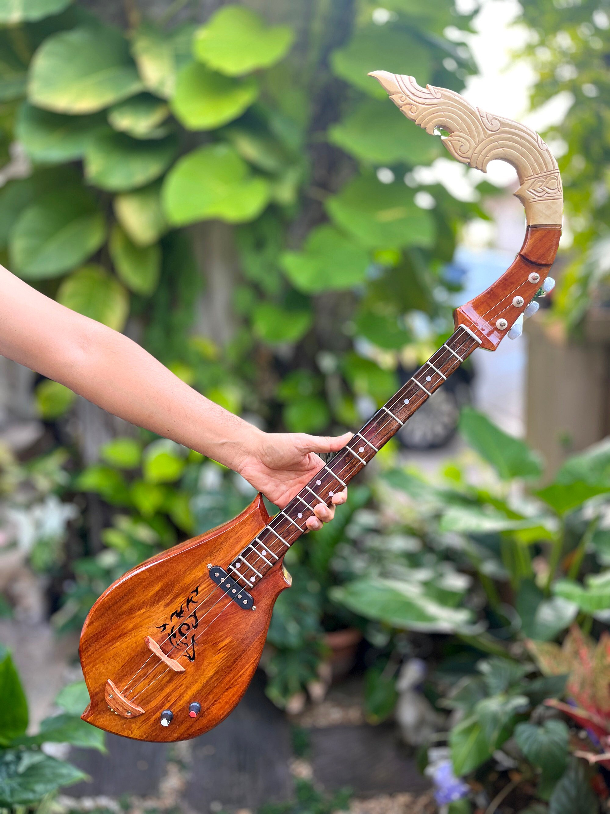 Acoustic Electric Thai Asian Guitar 3 Strings, Isarn Mandolin Musical ...