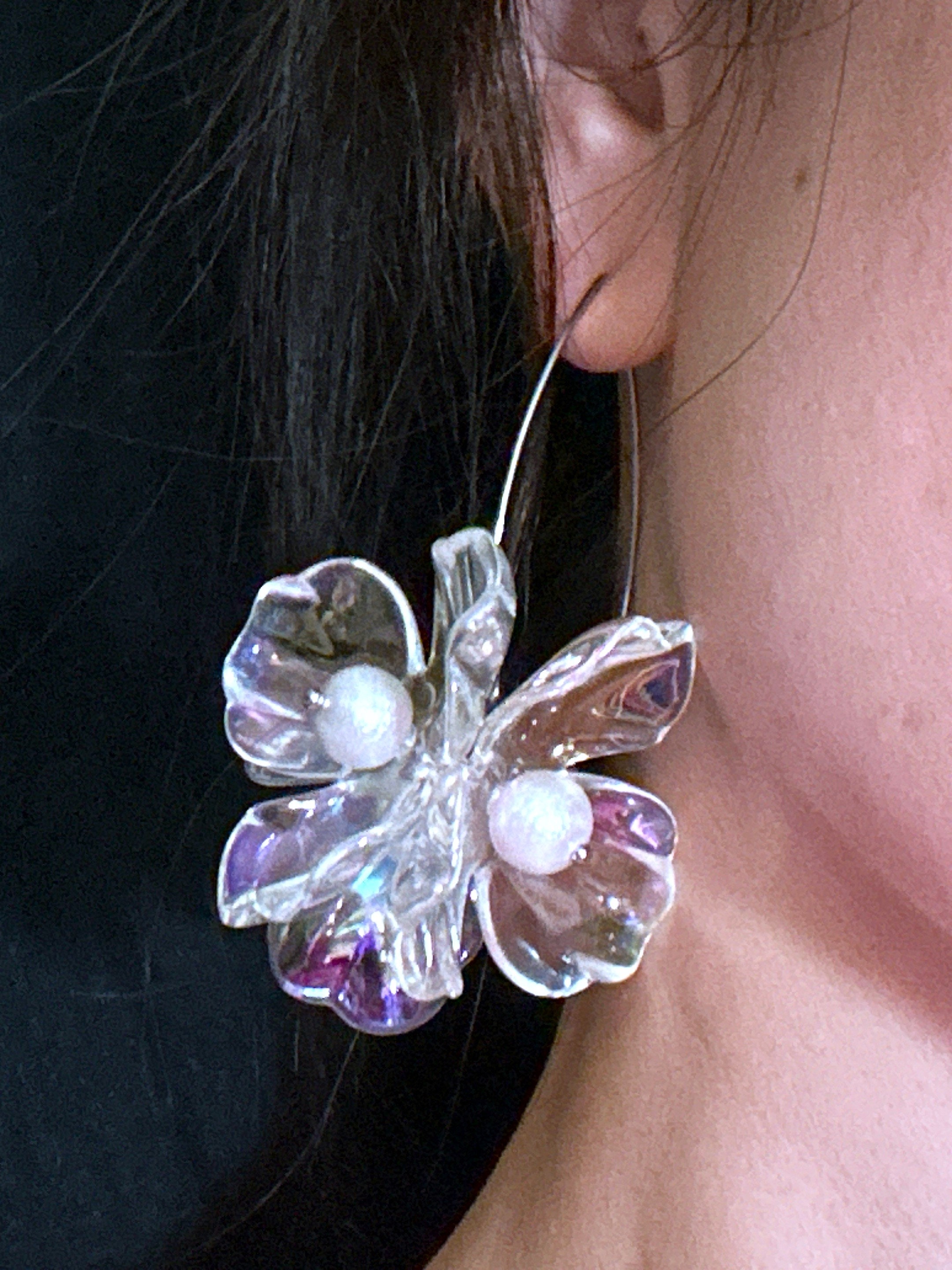 Fashionable Clear Transparent 3 Petal Clear Flower Earrings for Wedding ...