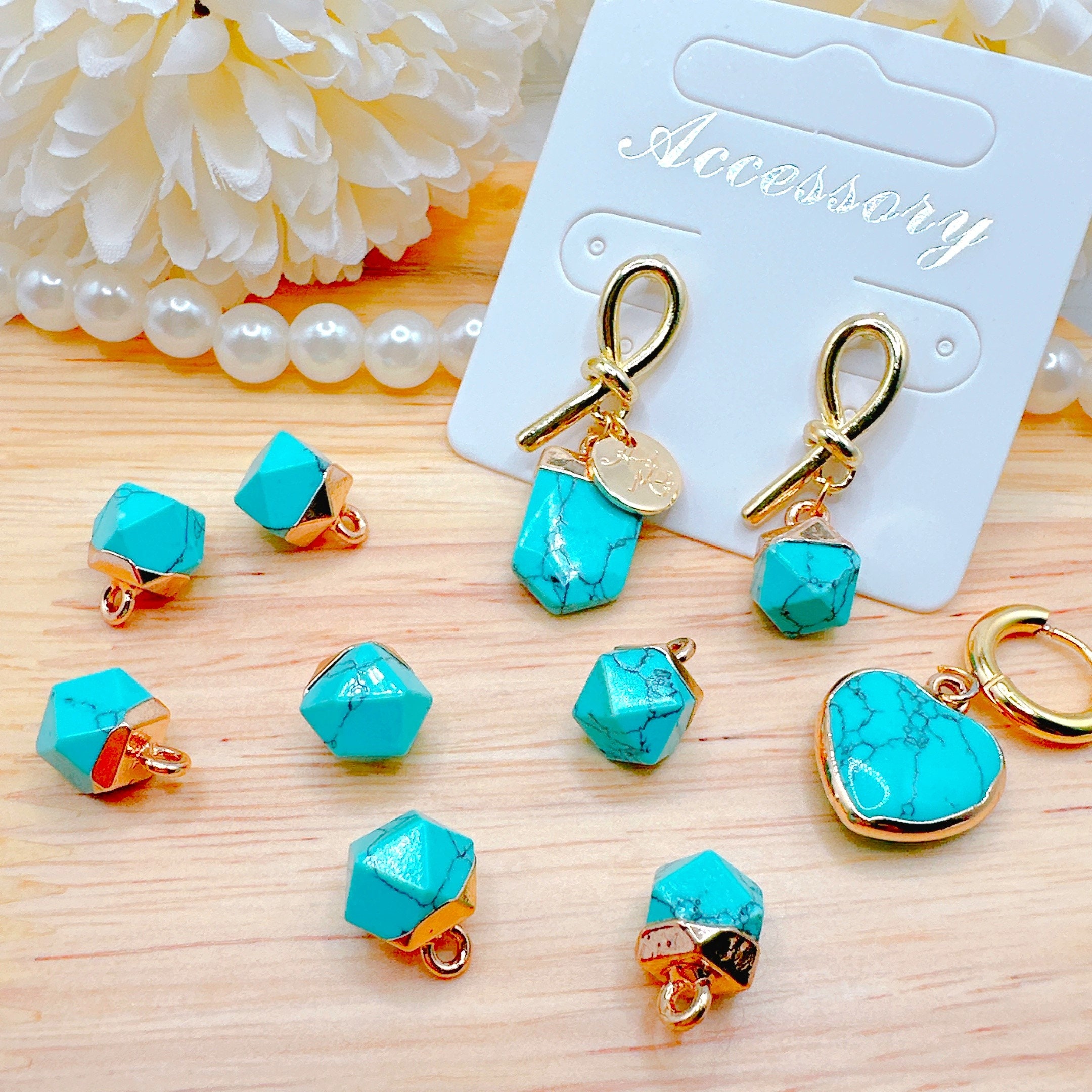 2pcs Natural Turquoise Pendant Charms, Chose Shapes From Faceted Round ...
