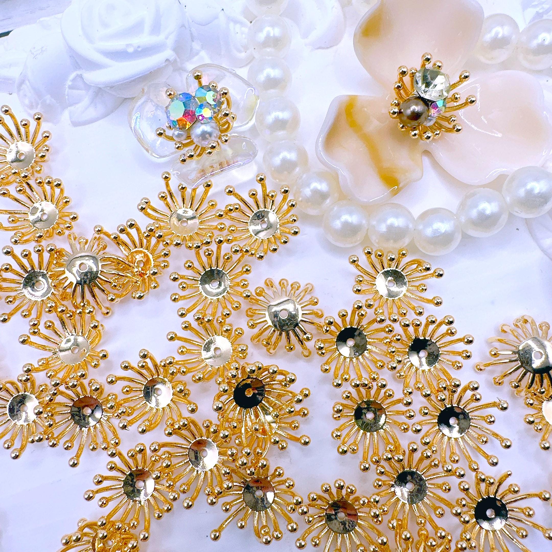 2/5/10/20 Pcs 18K Gold Plated Brass Flower Base Caps With Multi-petal ...