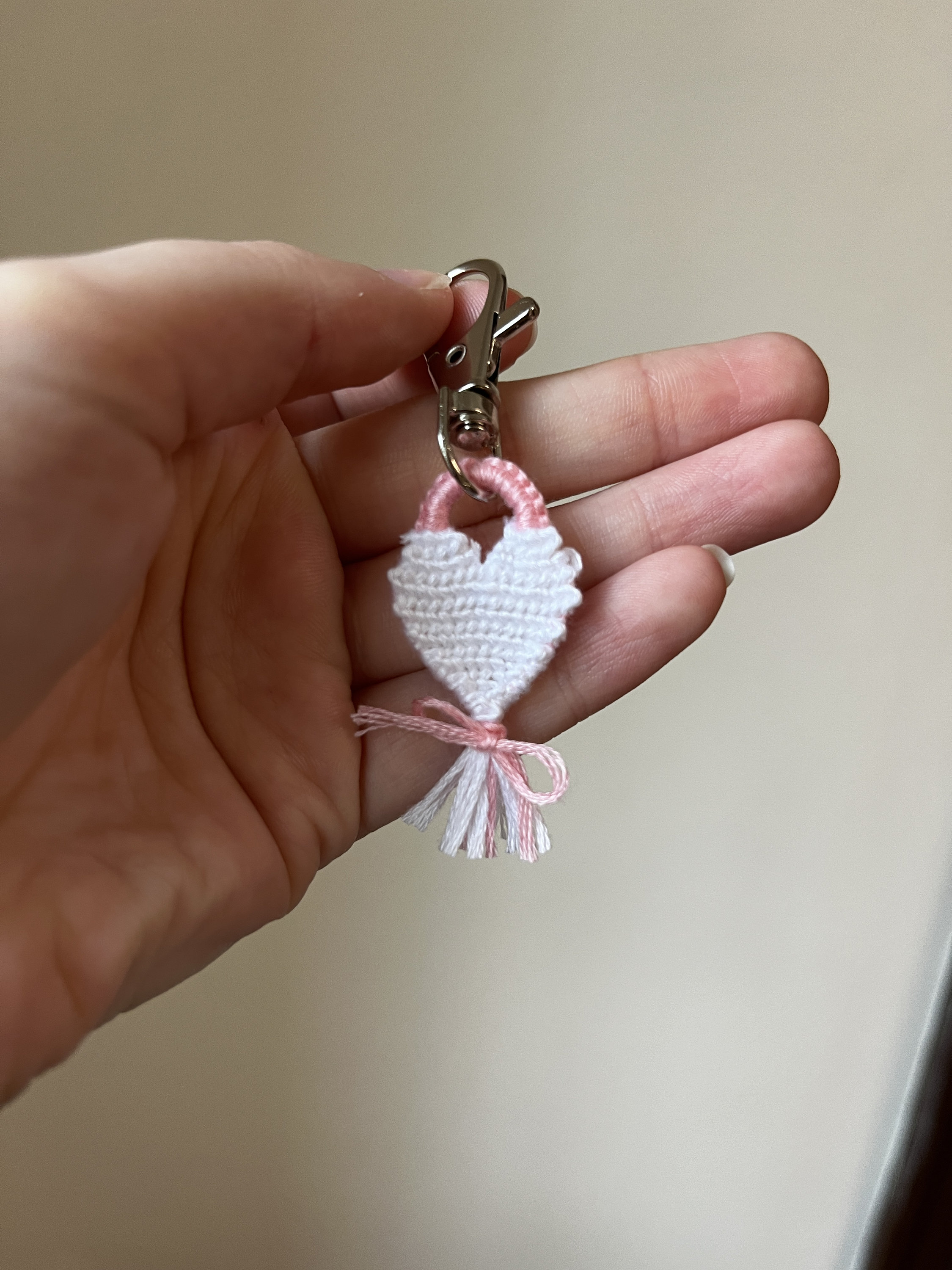 Girly Aesthetic Heart Mini Keychains, Work as Zipper Pulls or Accents ...