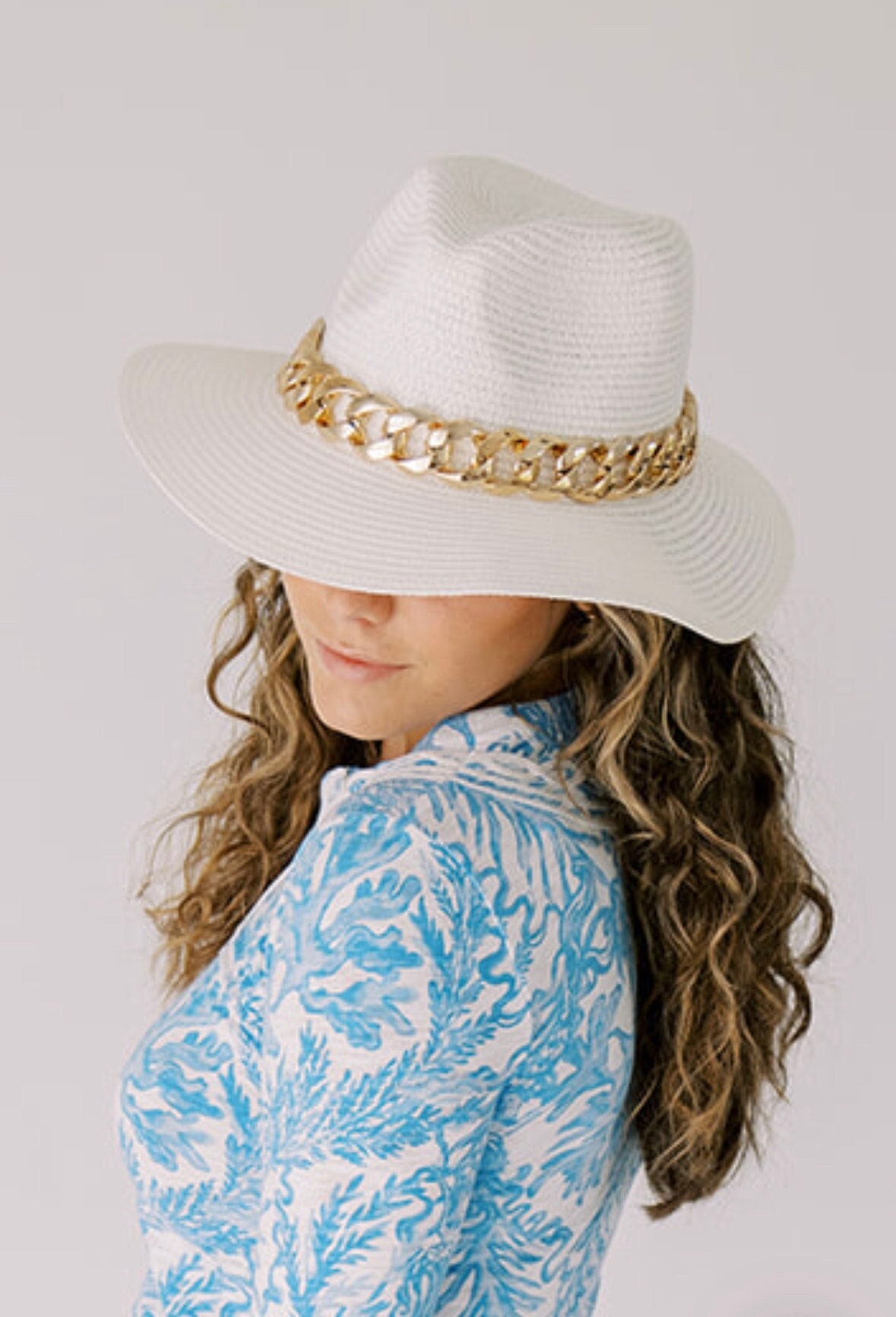 SOLEORO Chic Wide Brim Panama Fedora Sun Hat With Gold Chain Accessory ...
