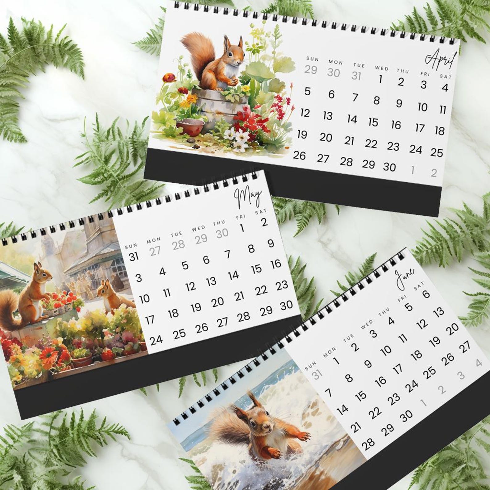 2026 Red Squirrel Desk Calendar - Christmas Present for Squirrel Lover ...