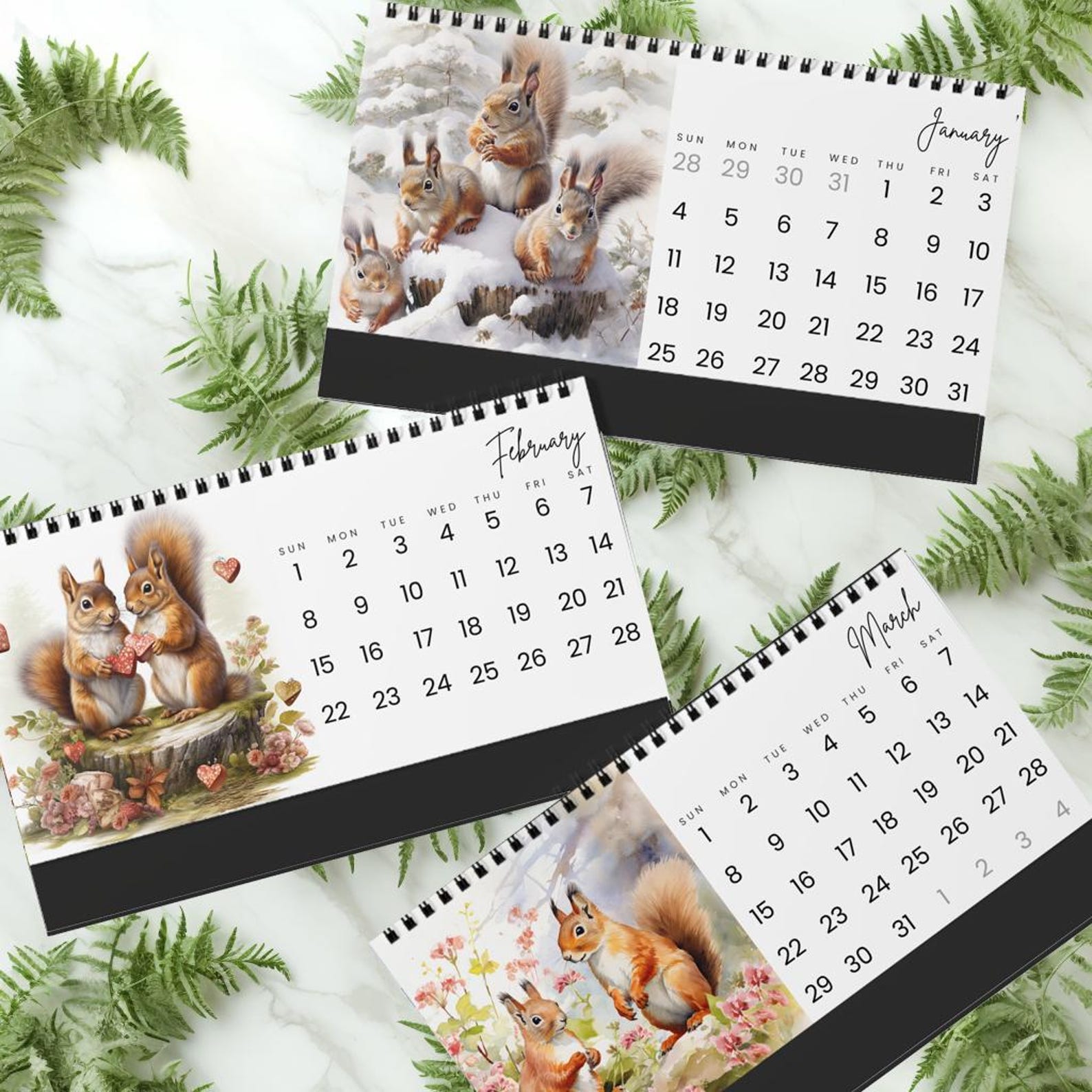 2026 Red Squirrel Desk Calendar - Christmas Present for Squirrel Lover ...