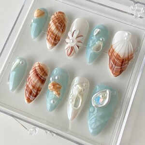 Stunning Beach Press on Nails | 3D Shell Ocean Nail | Gorgeous Pearl ...
