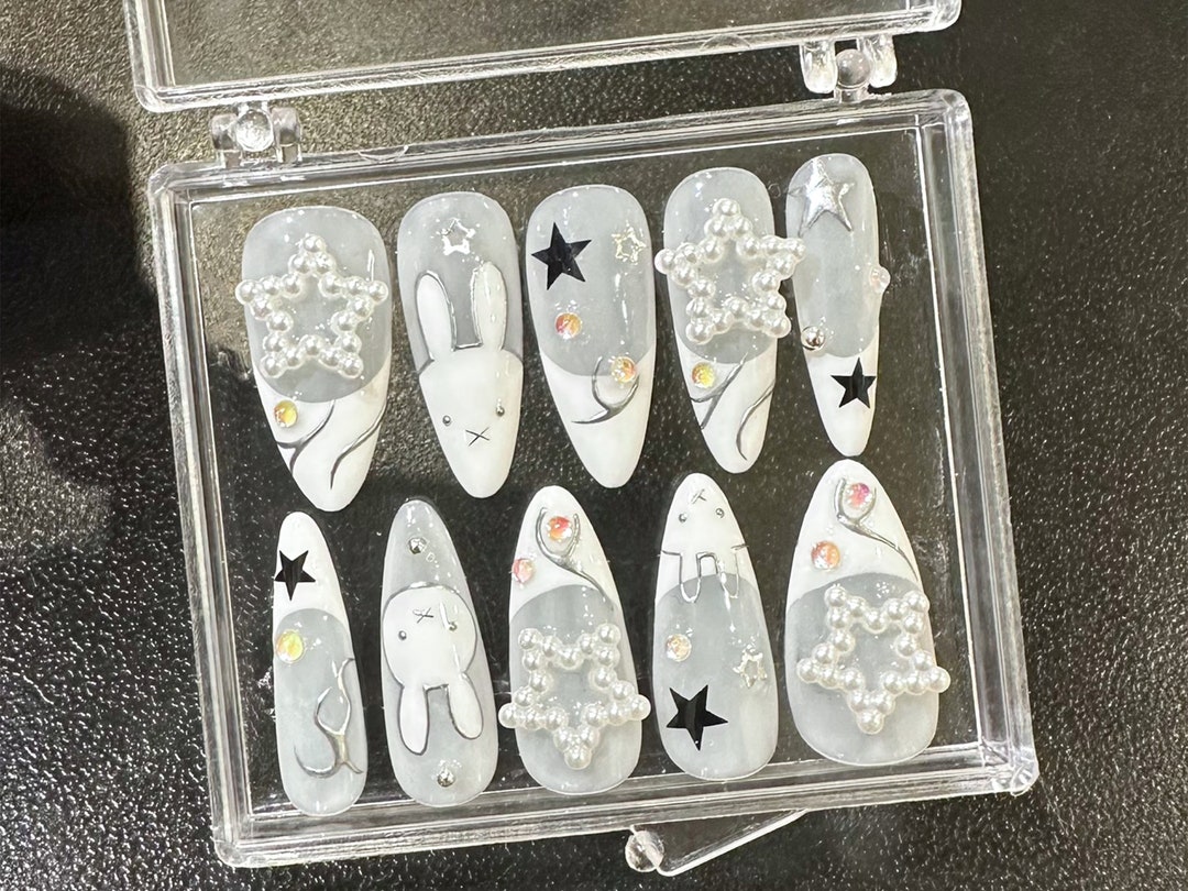 White Miffy Press on Nails Cute Nail Set Whimsical 3D Star Gel on Fake ...