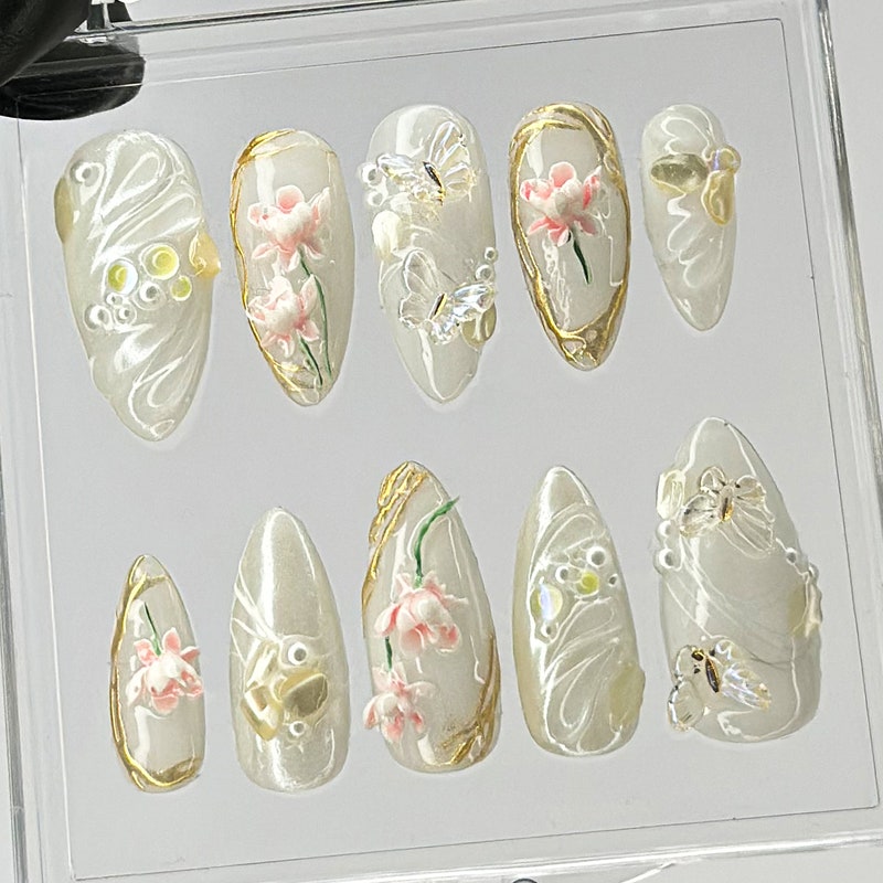 Press on Nails - Etsy