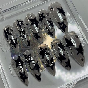 Star Y2k-inspired Press on Nails Almond Black Star Motif Nail Set Cool ...