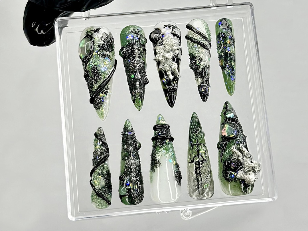 Emerald Witch Press on Nails | 3D Angel Gothic Nail Art HB945YC - Etsy