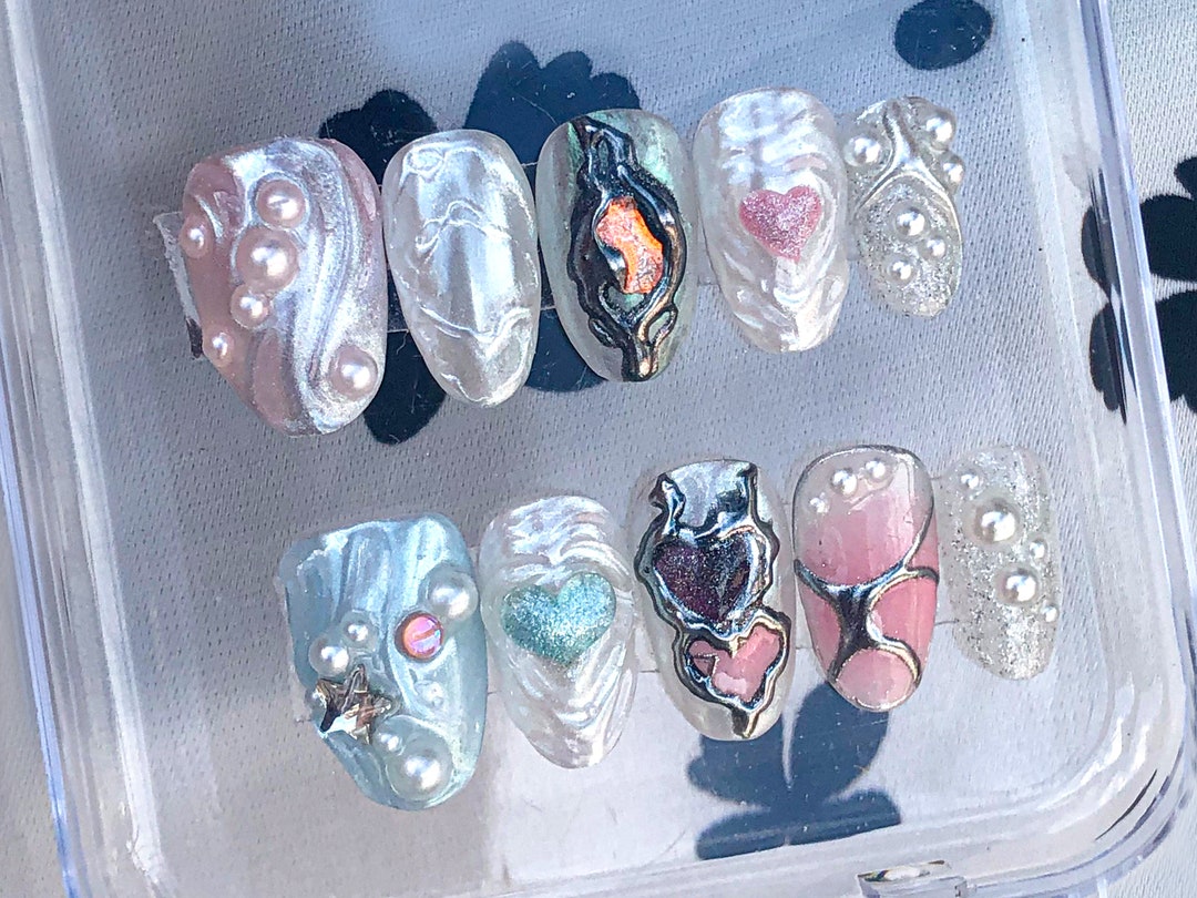 3D Heart Gel Press on Nails Unique Dazzling Star Charm & 3D Heart ...