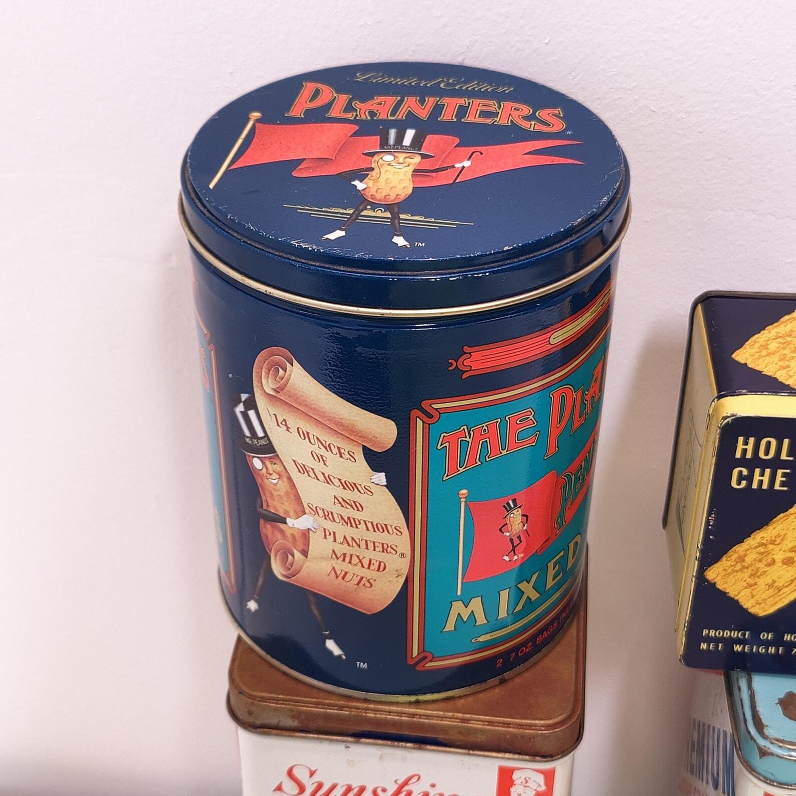 Lot 4 Vintage Snack Tins Planters Nabisco Krispy Cheese Peanuts Can Mid ...