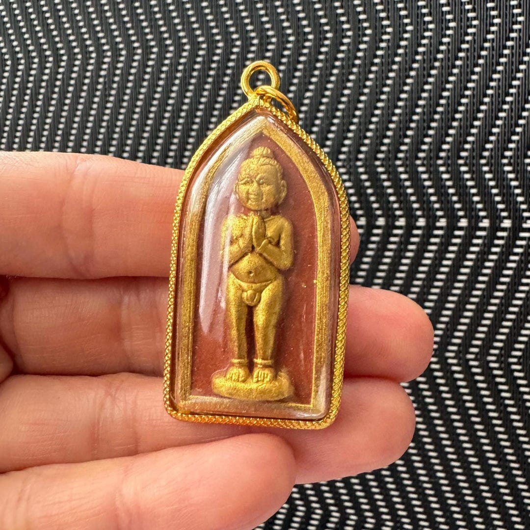 Boy Servant Amulet Ai Kai: A Wish-fulfilling Amulet for All Aspects of ...